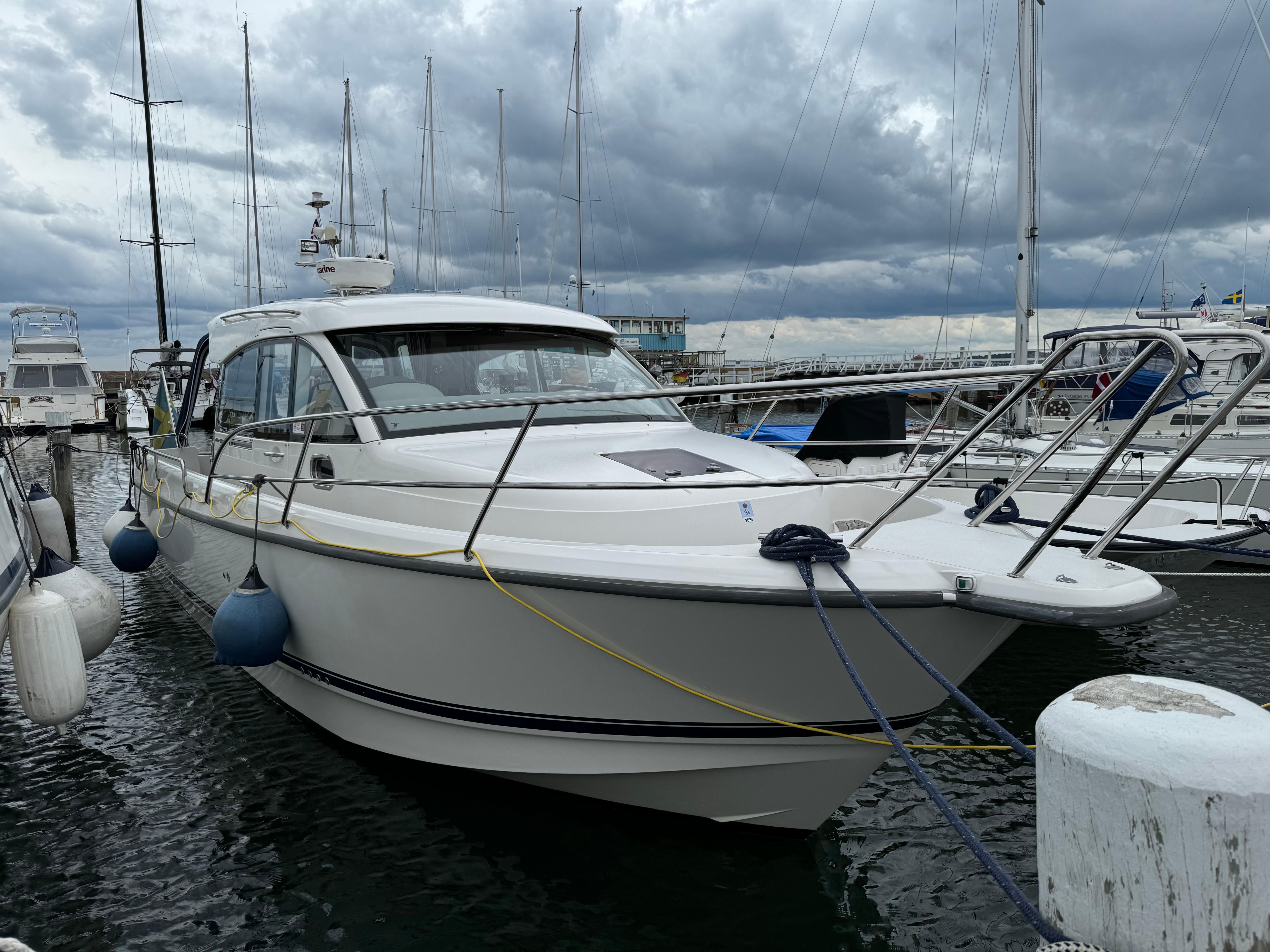 2009 Nimbus 335 Coupé Cruiser for sale - YachtWorld