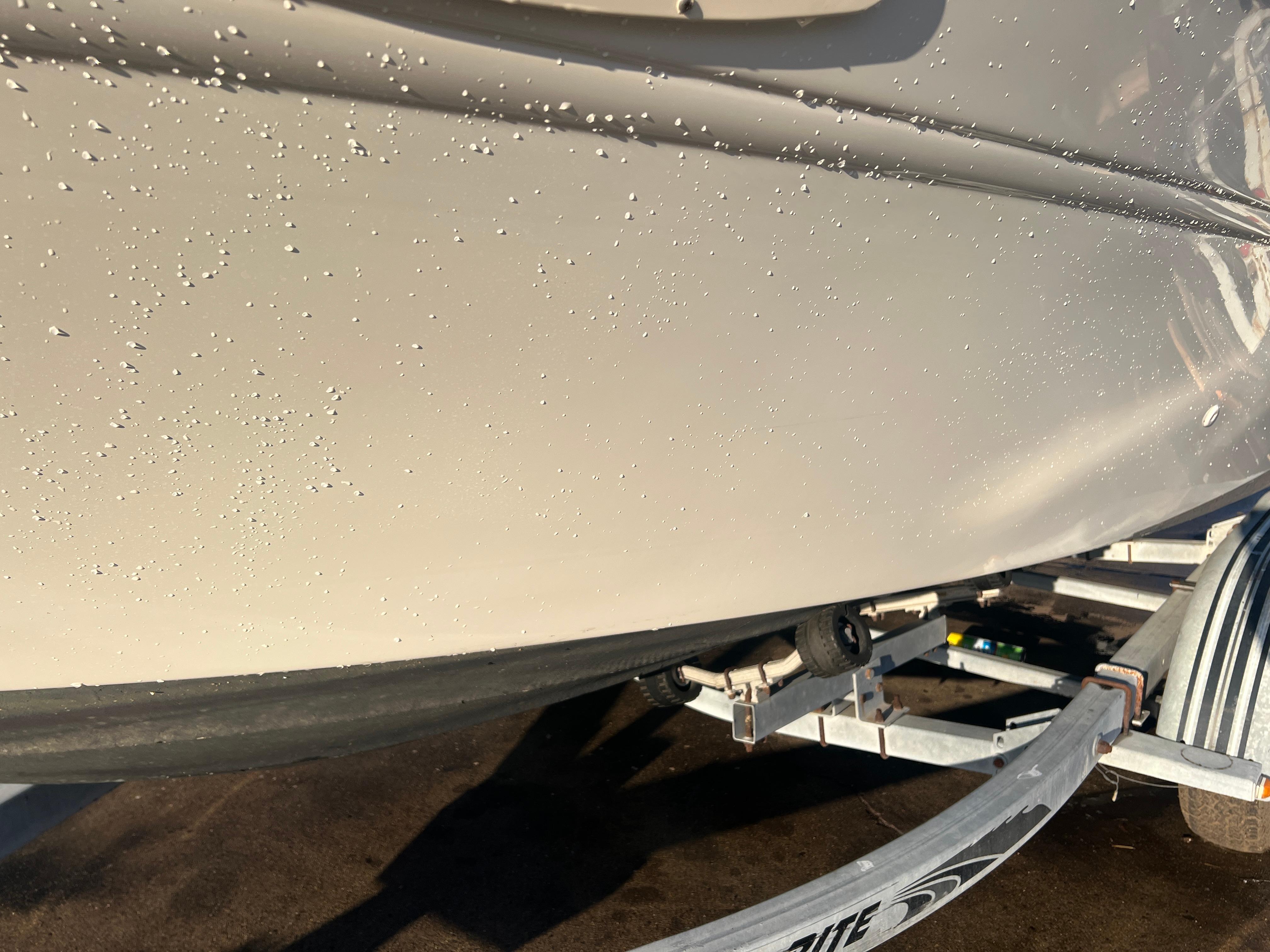 1998 Sea Ray 210 Cuddy Cabin Cuddy Cabin for sale - YachtWorld