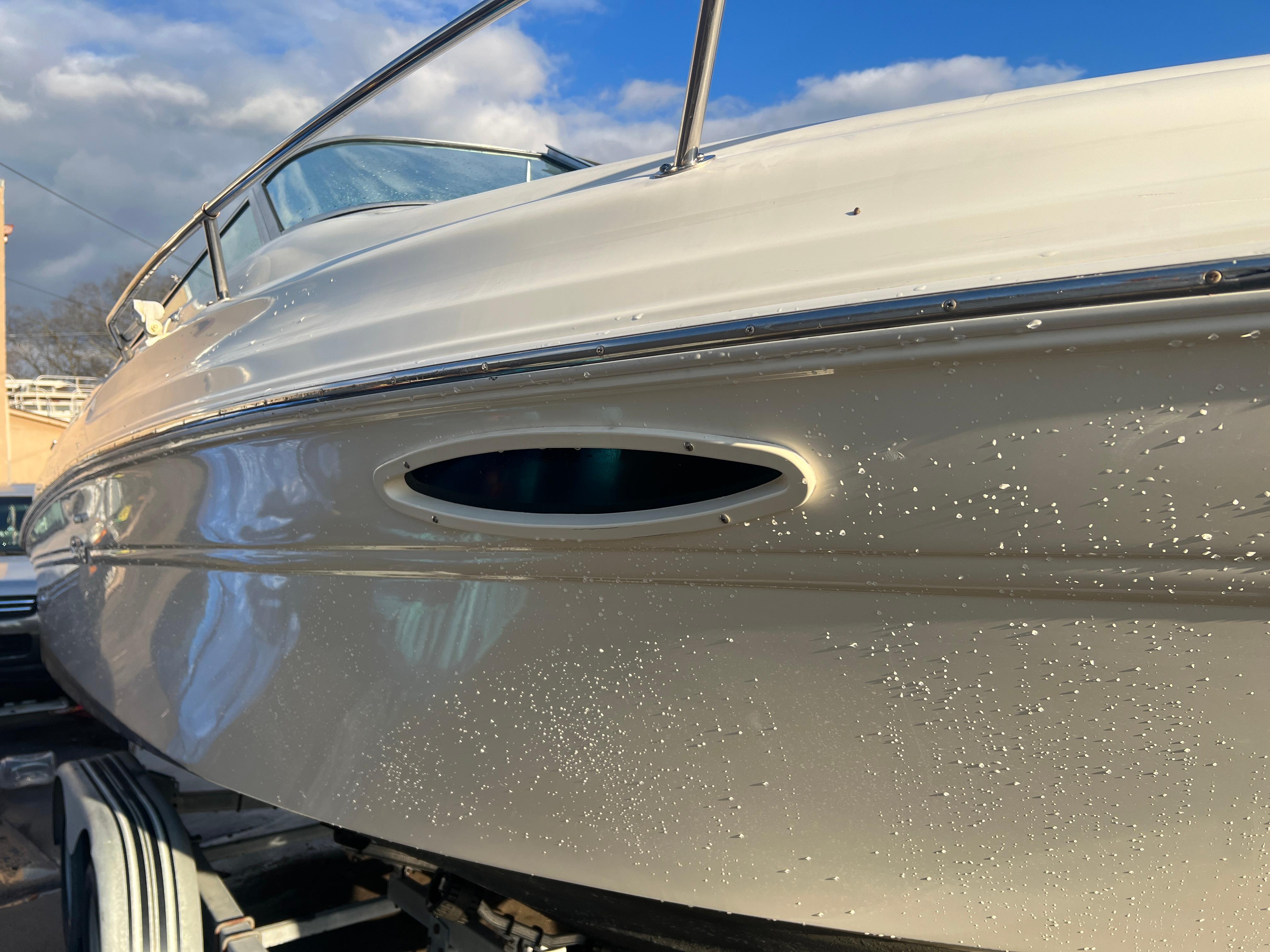 1998 Sea Ray 210 Cuddy Cabin Cuddy Cabin for sale - YachtWorld