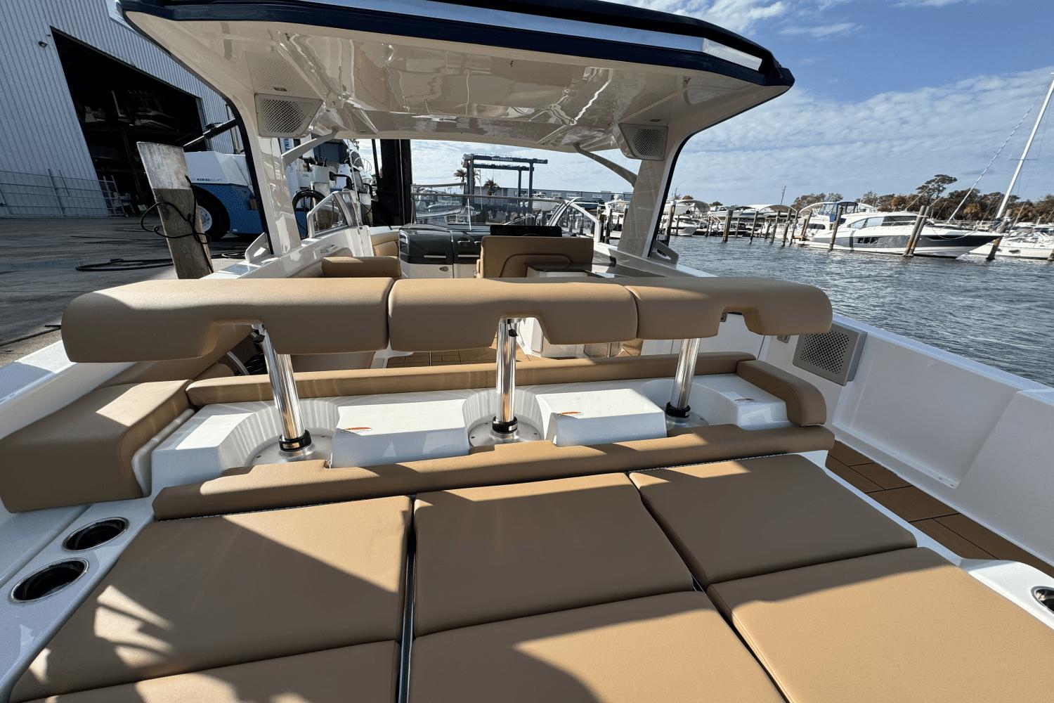 2024 Aviara AV36 Outboard Runabout for sale - YachtWorld