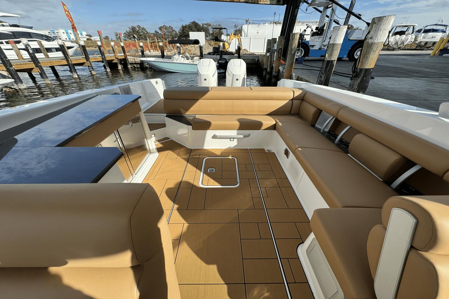 2024 Aviara AV36 Outboard Runabout for sale - YachtWorld