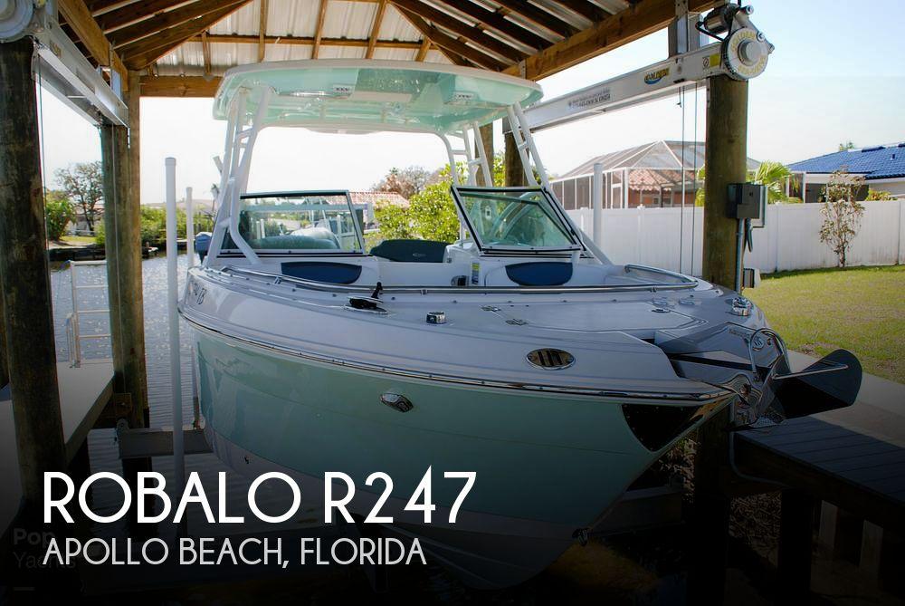 Robalo R247 | 2021 | 7m - Florida | Boatshop24