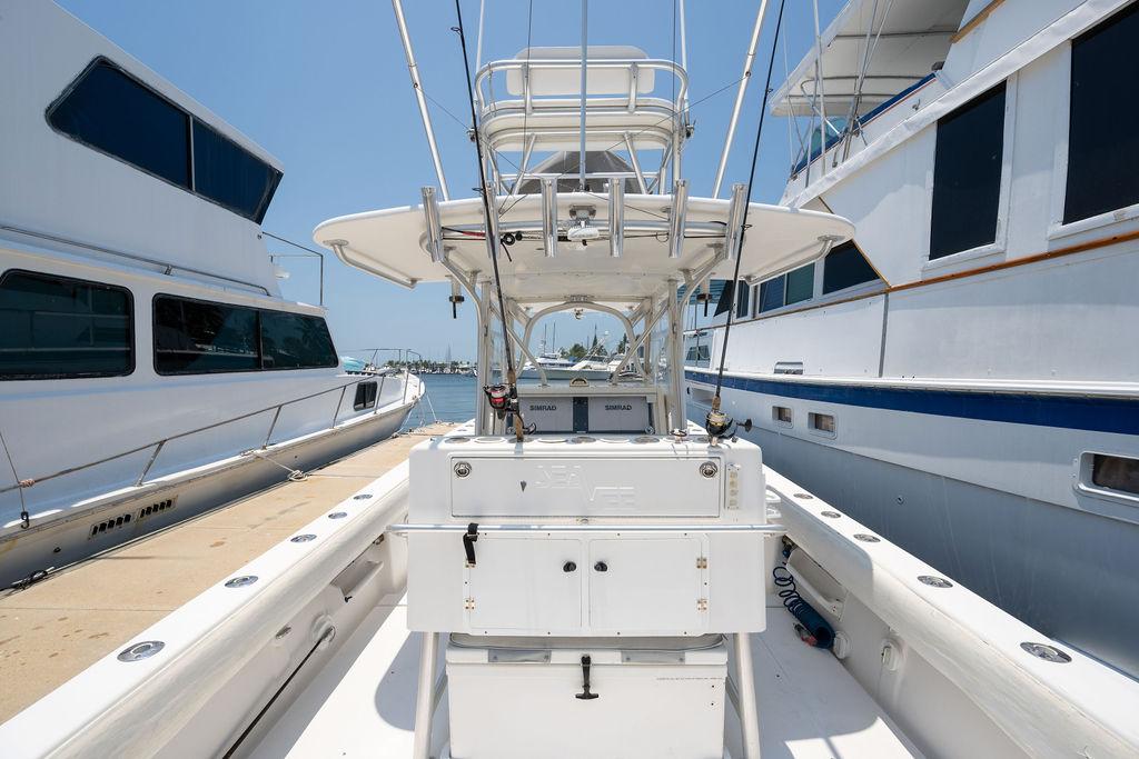 2006 SeaVee Inboard Centre Console for sale - YachtWorld