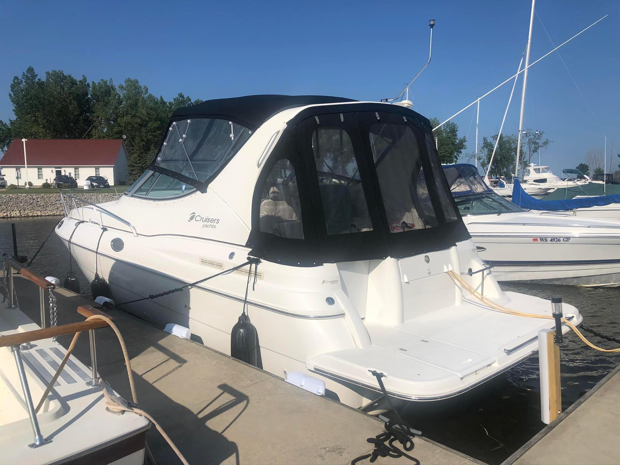 2000 Cruisers Yachts 3075 Express Express Cruiser for sale - YachtWorld