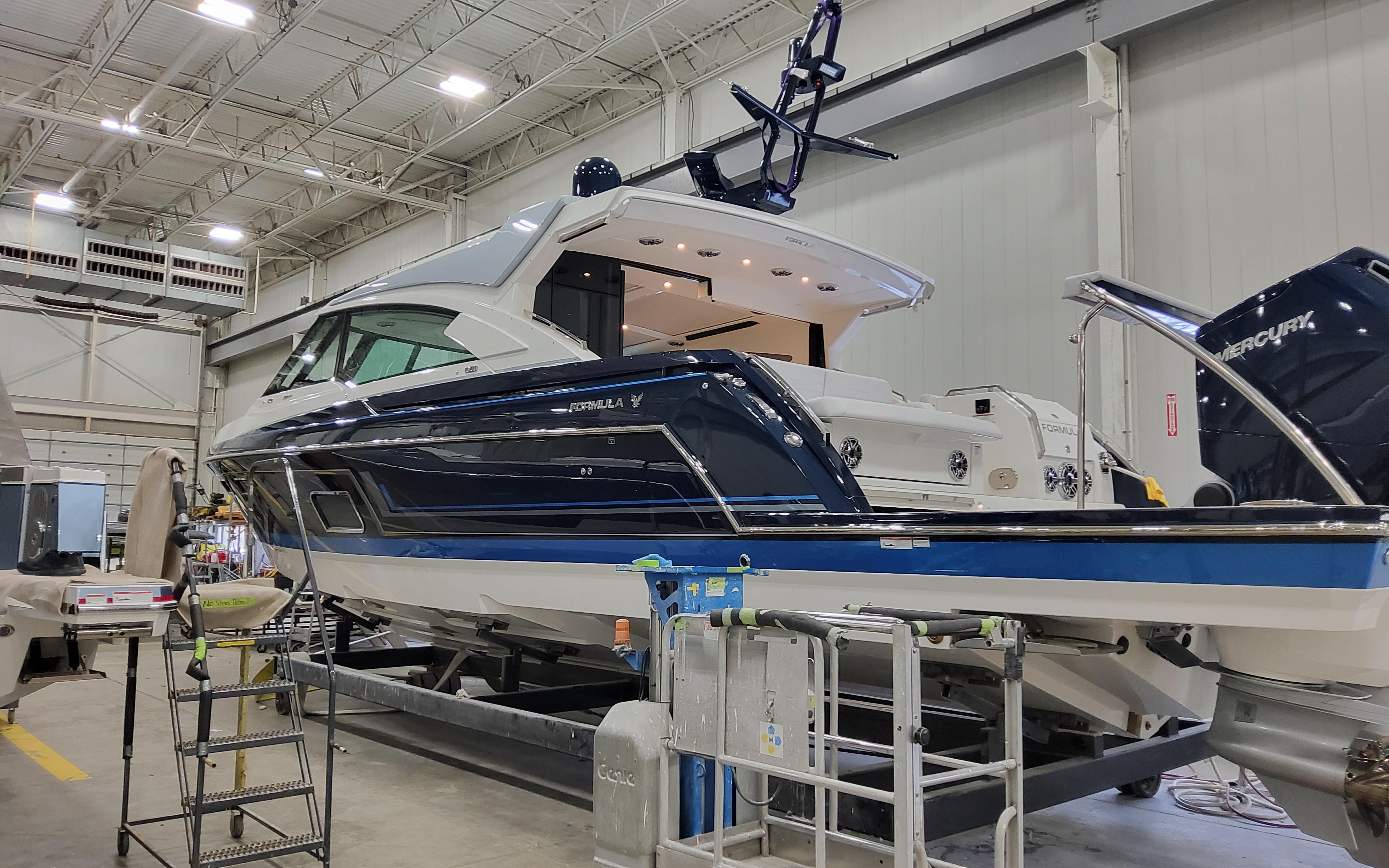 2023 Formula 500 Super Sport Crossover Cruiser for sale - YachtWorld