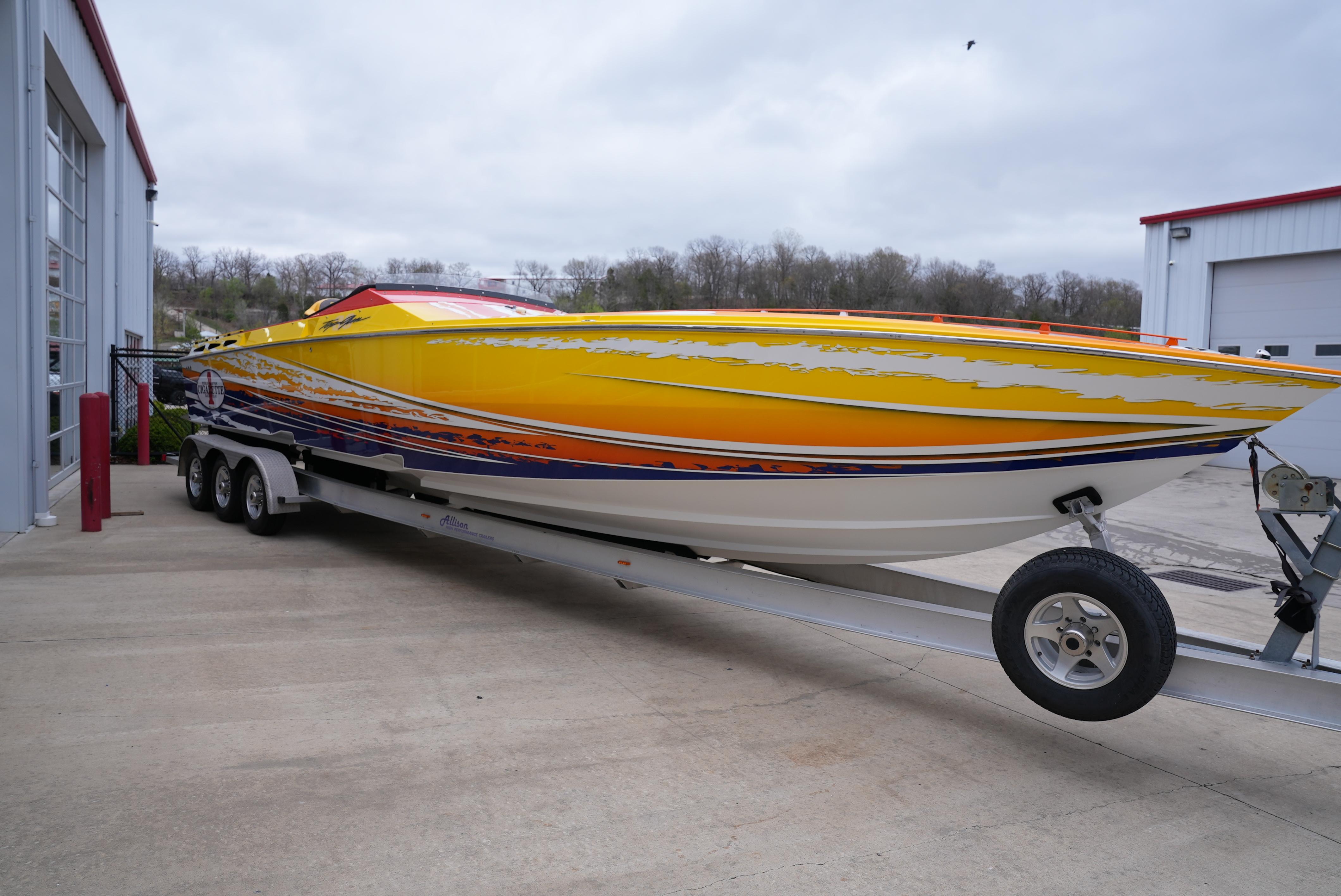 2005 Cigarette 38 Top Gun Schnellboote und Sportboote Kaufen - YachtWorld