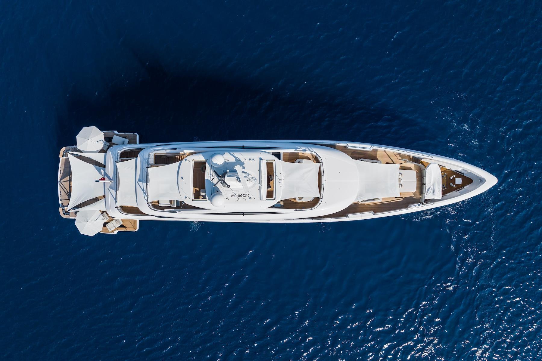 Tweedehands 2023 Benetti BNOW Oasis Deck - Livorno | YachtFocus