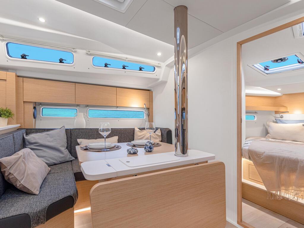 2025 Hanse 360 Racer/Cruiser for sale - YachtWorld