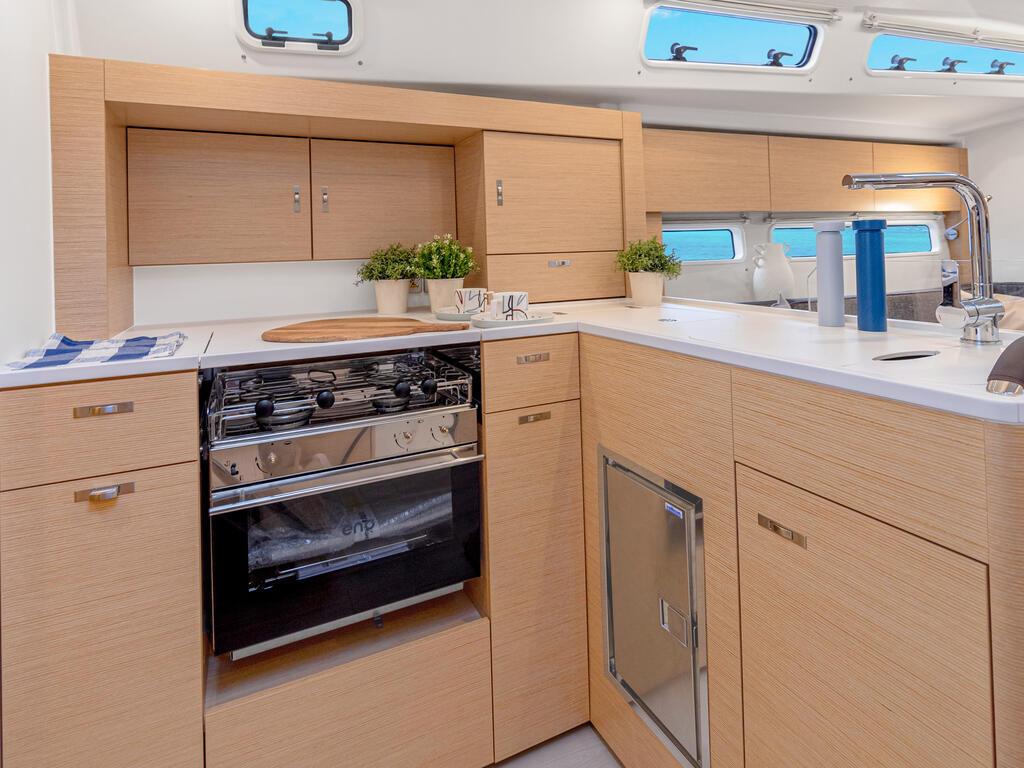 2025 Hanse 360 Racer/Cruiser for sale - YachtWorld