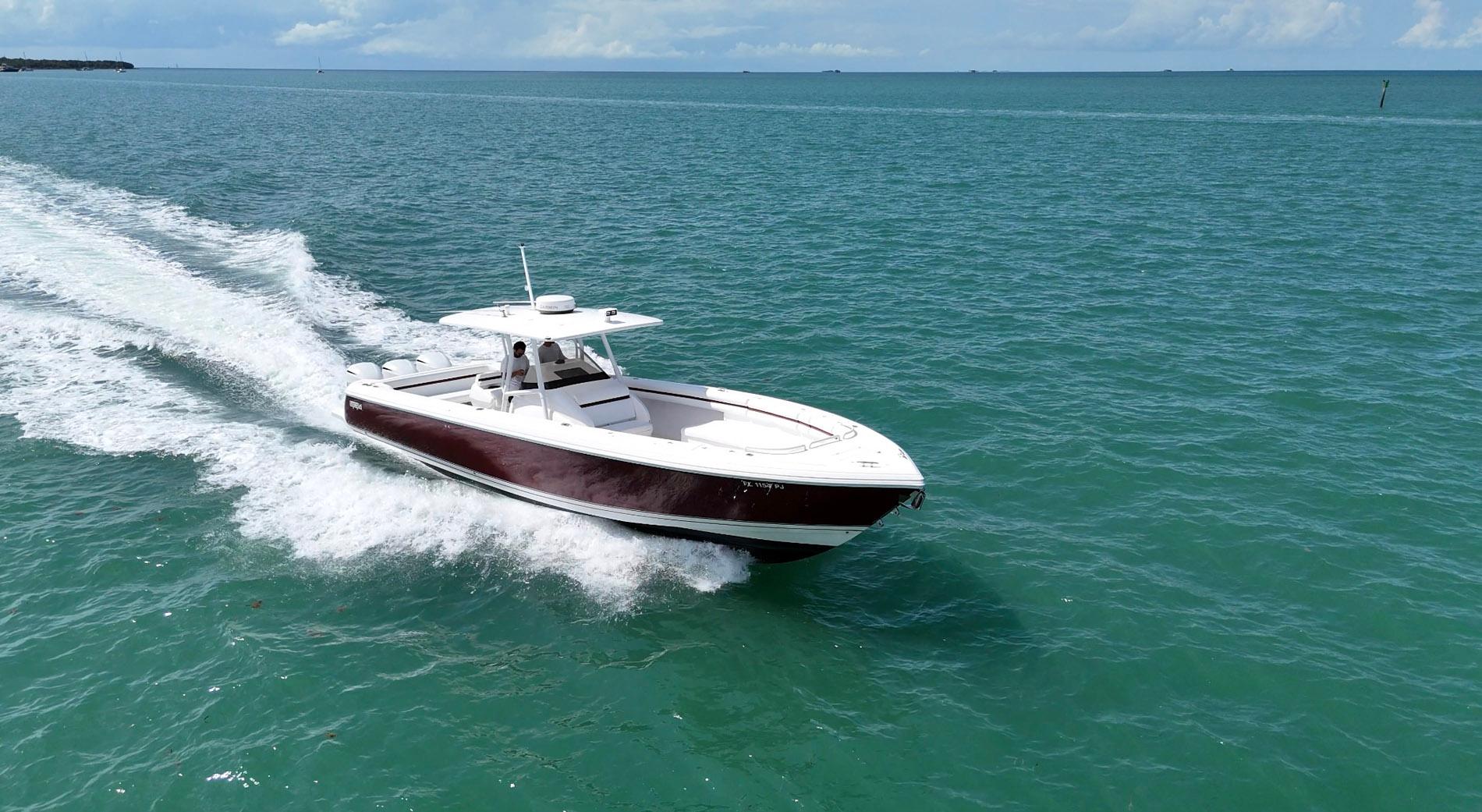 Used Intrepid 400 Center Console in Florida - iNautia