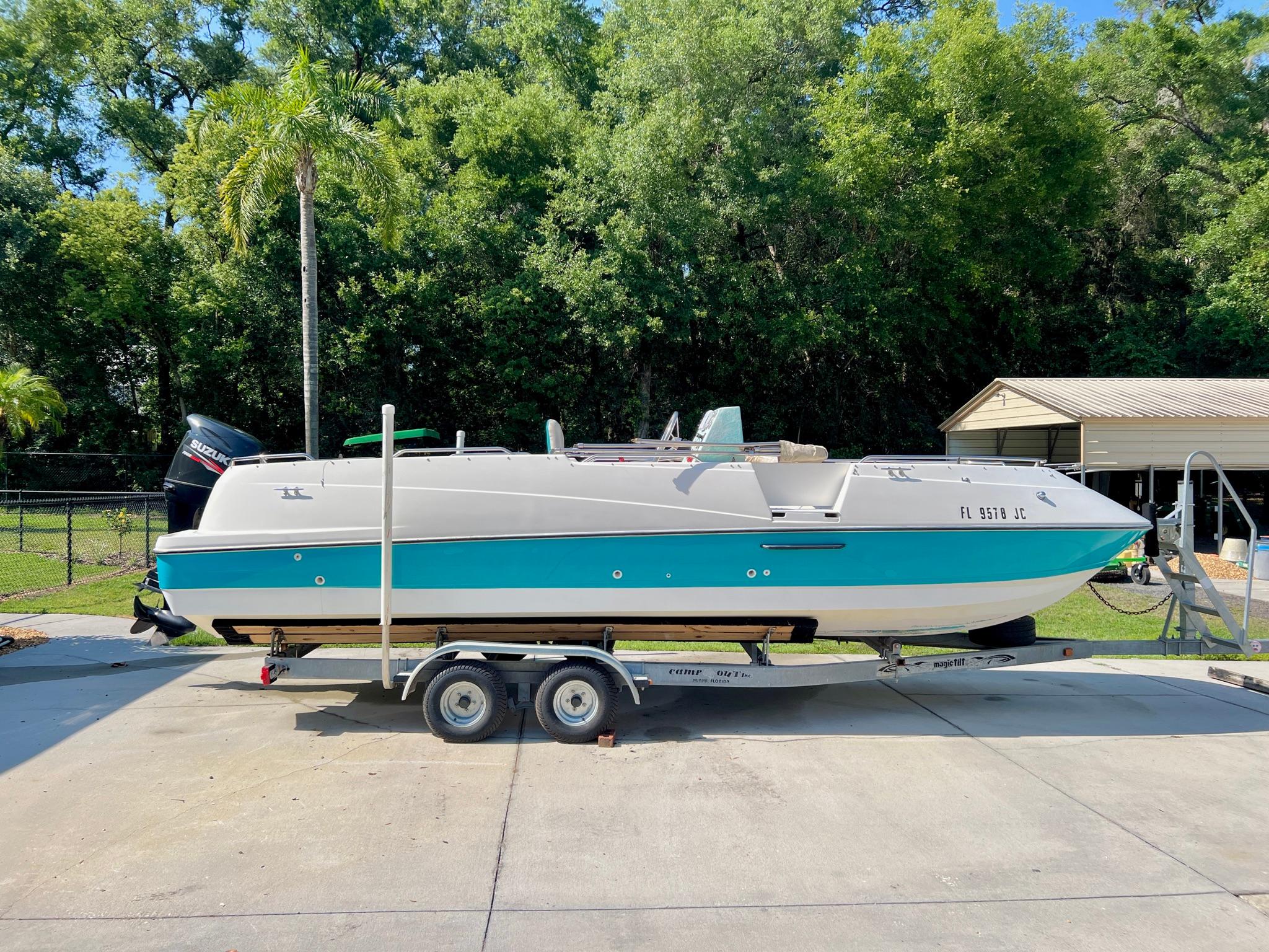 1996 Bayliner 2309 Rendezvous Power Catamaran for sale - YachtWorld