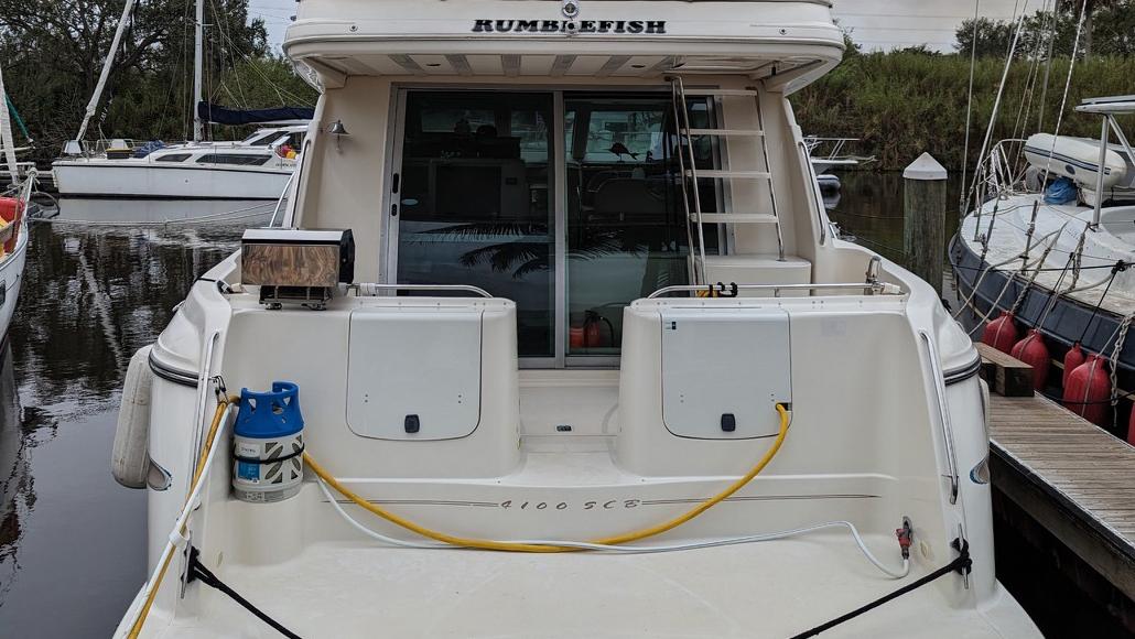 1999 Maxum 4100 SCB Motor Yachts for sale - YachtWorld