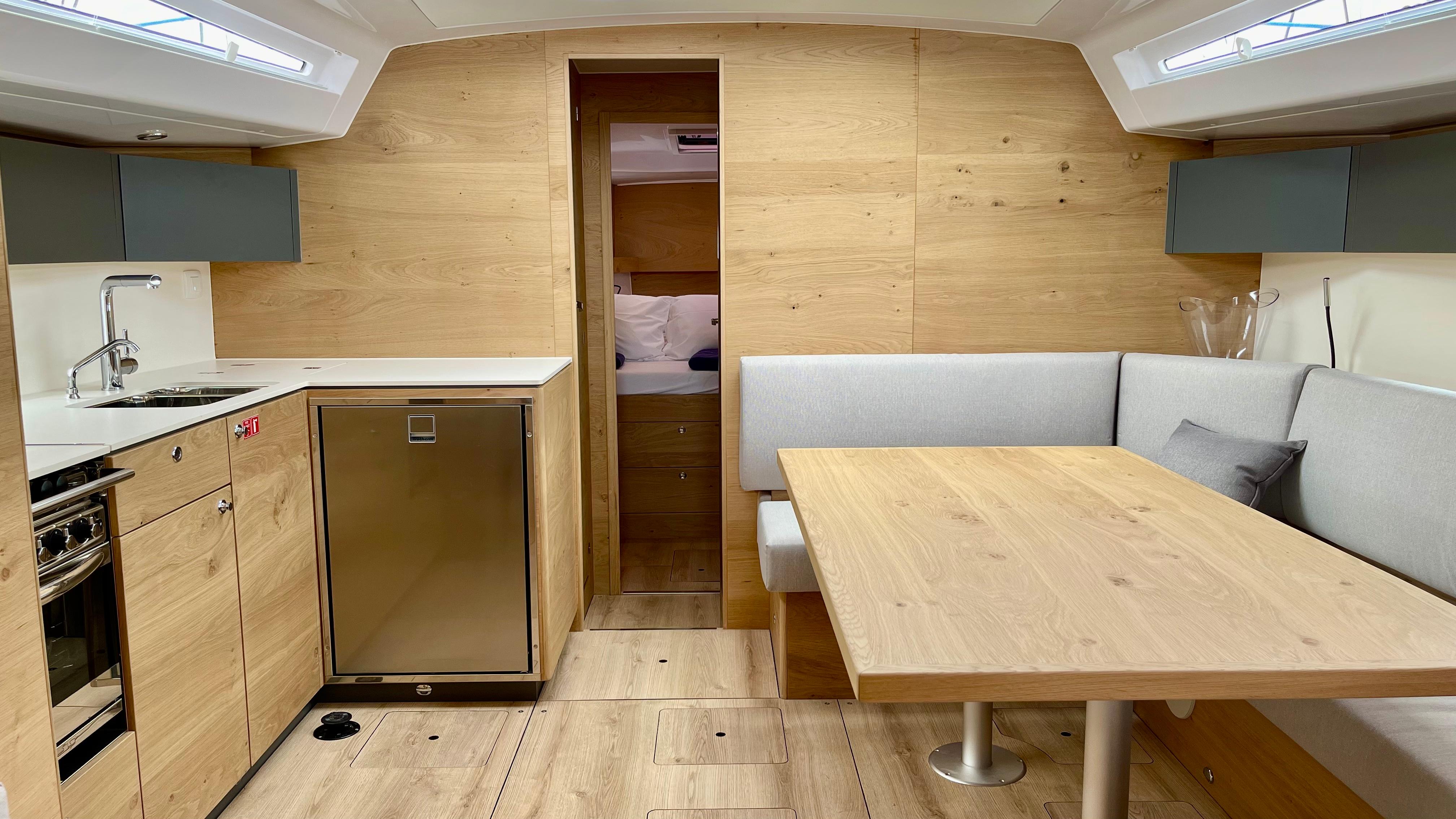 2024 Elan Impression 43 Racer/Cruiser for sale - YachtWorld