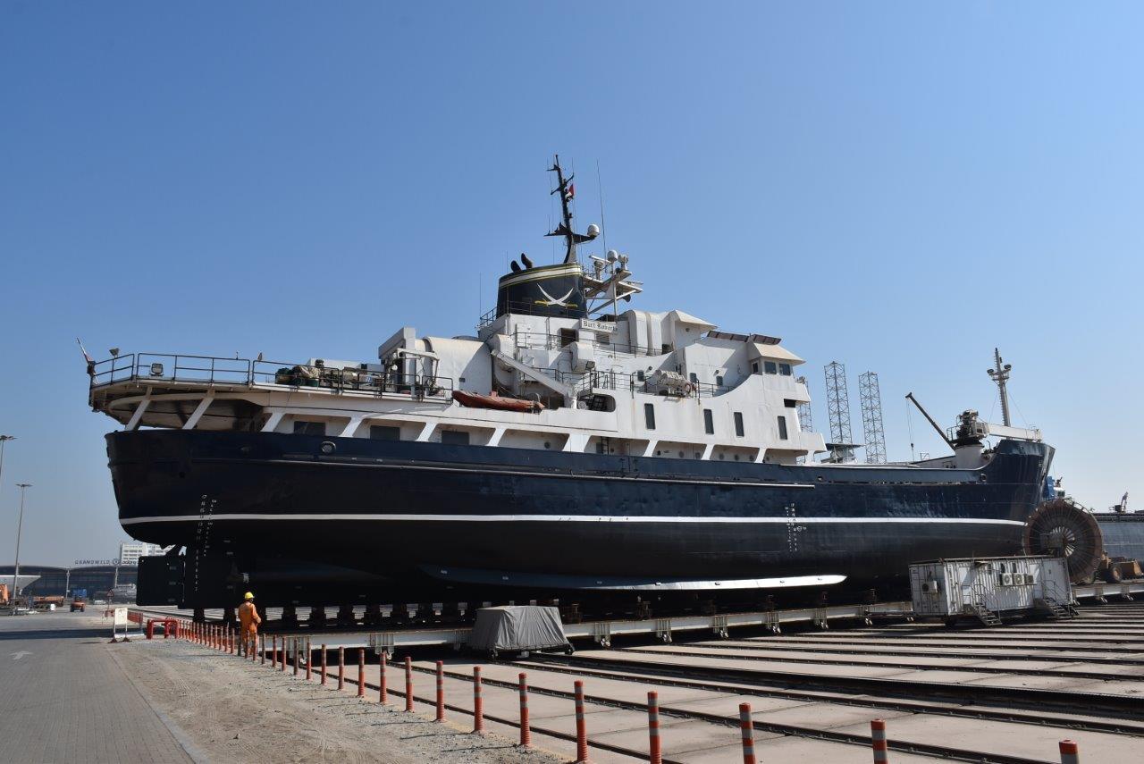 BART ROBERTS Motor Yachts Custom for sale - YachtWorld