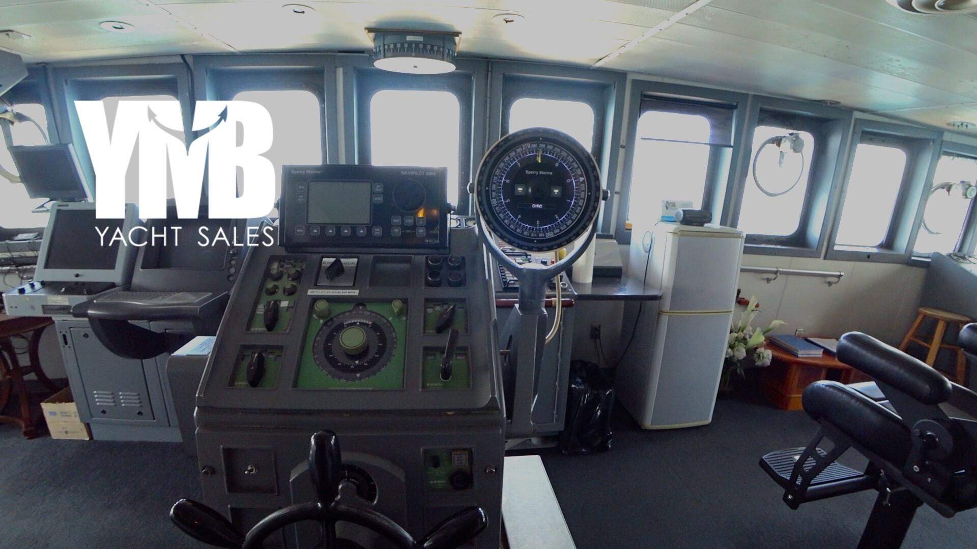 BART ROBERTS Motor Yachts Custom for sale - YachtWorld