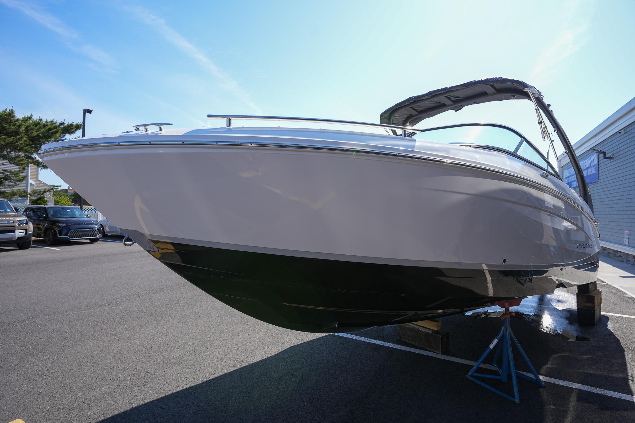2025 Regal LX4 Bowrider for sale - YachtWorld