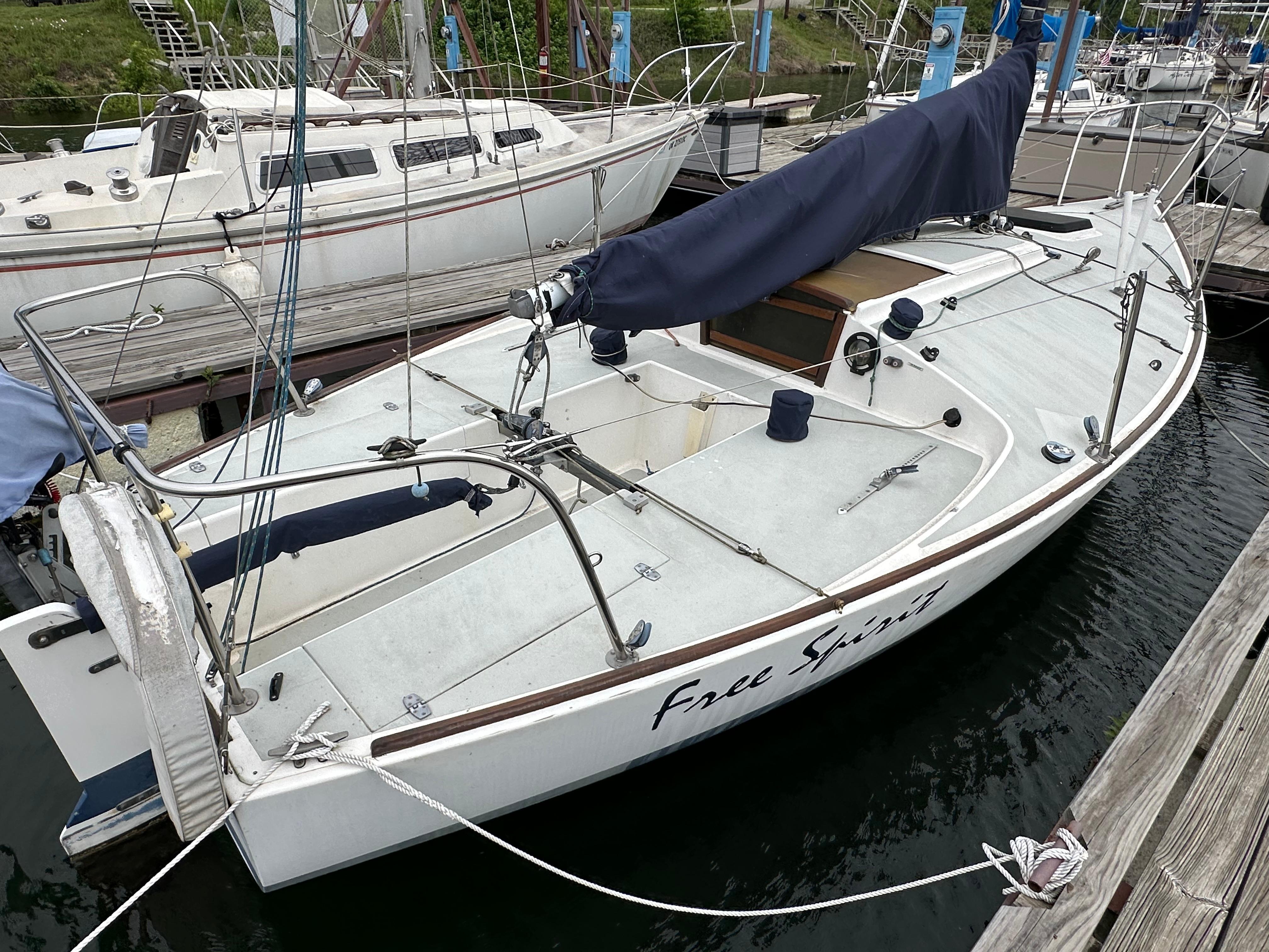 1982 J Boats J 24 Racer for sale YachtWorld