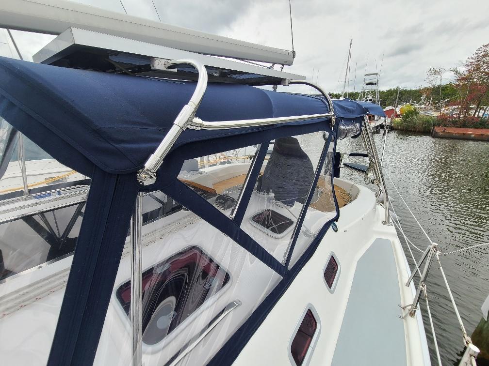 2004 Hunter 466 Cruiser for sale - YachtWorld