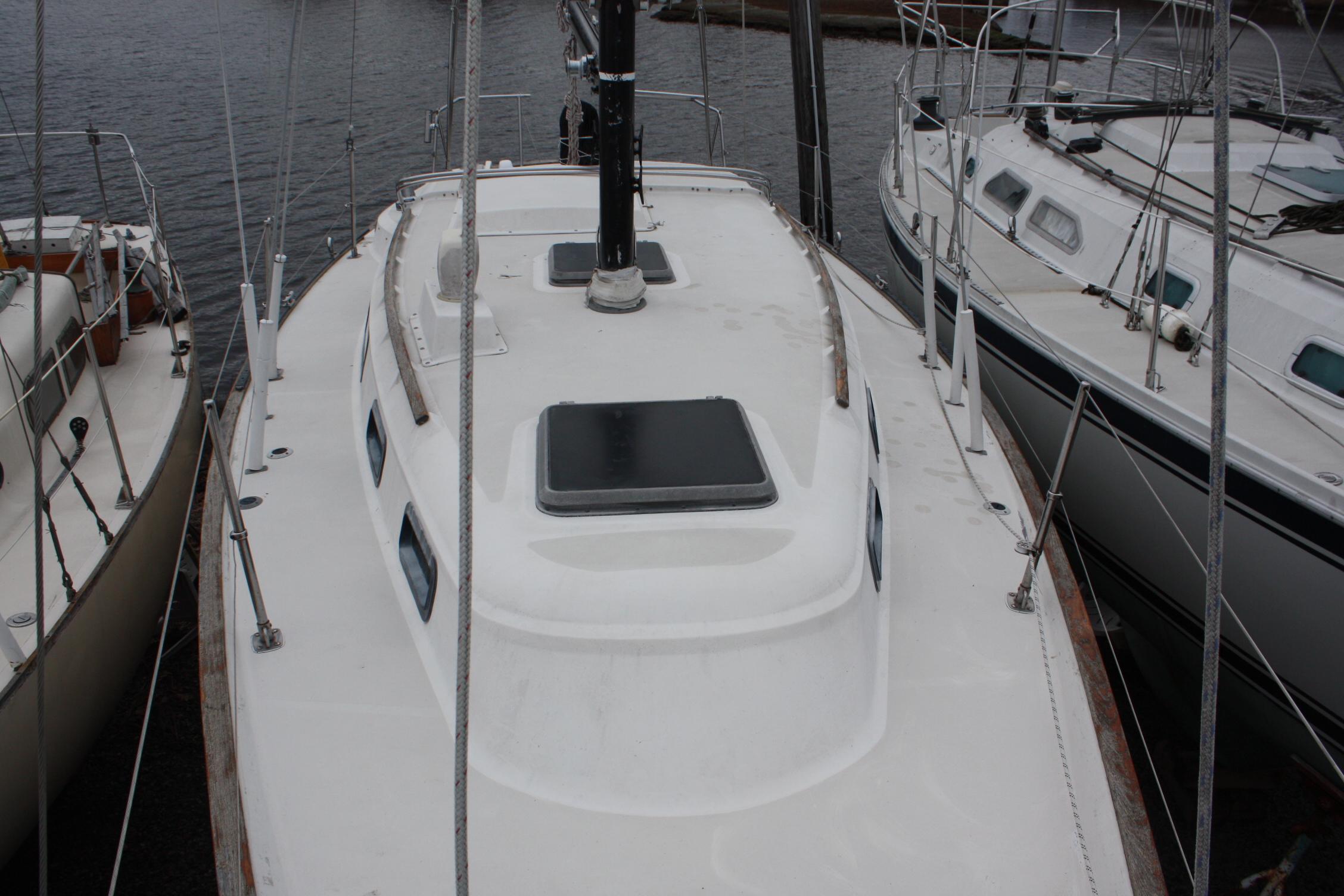 1979 Pearson 323 Pearson Cruiser for sale - YachtWorld