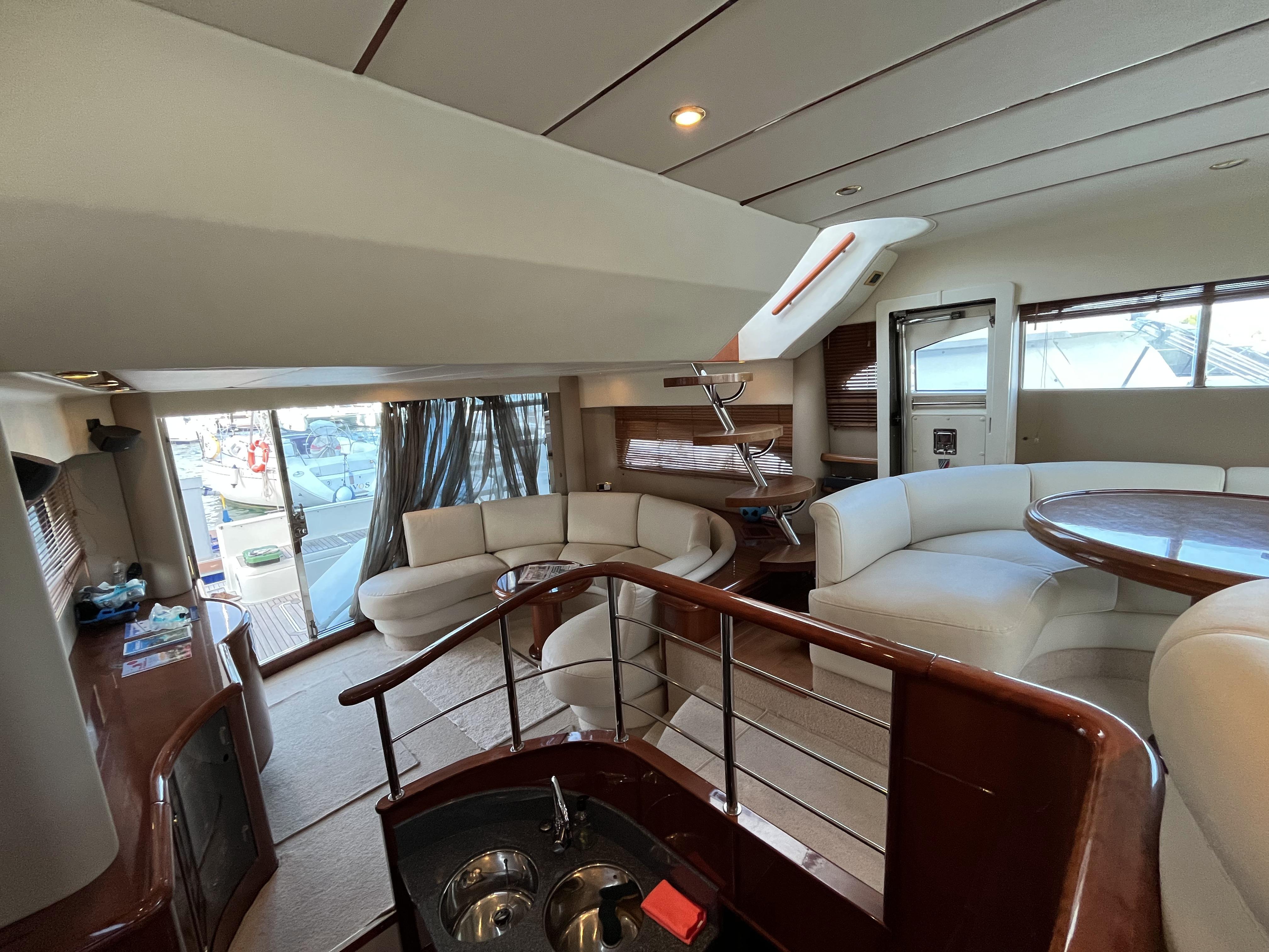 2003 Fairline Squadron 55 Flybridge for sale - YachtWorld