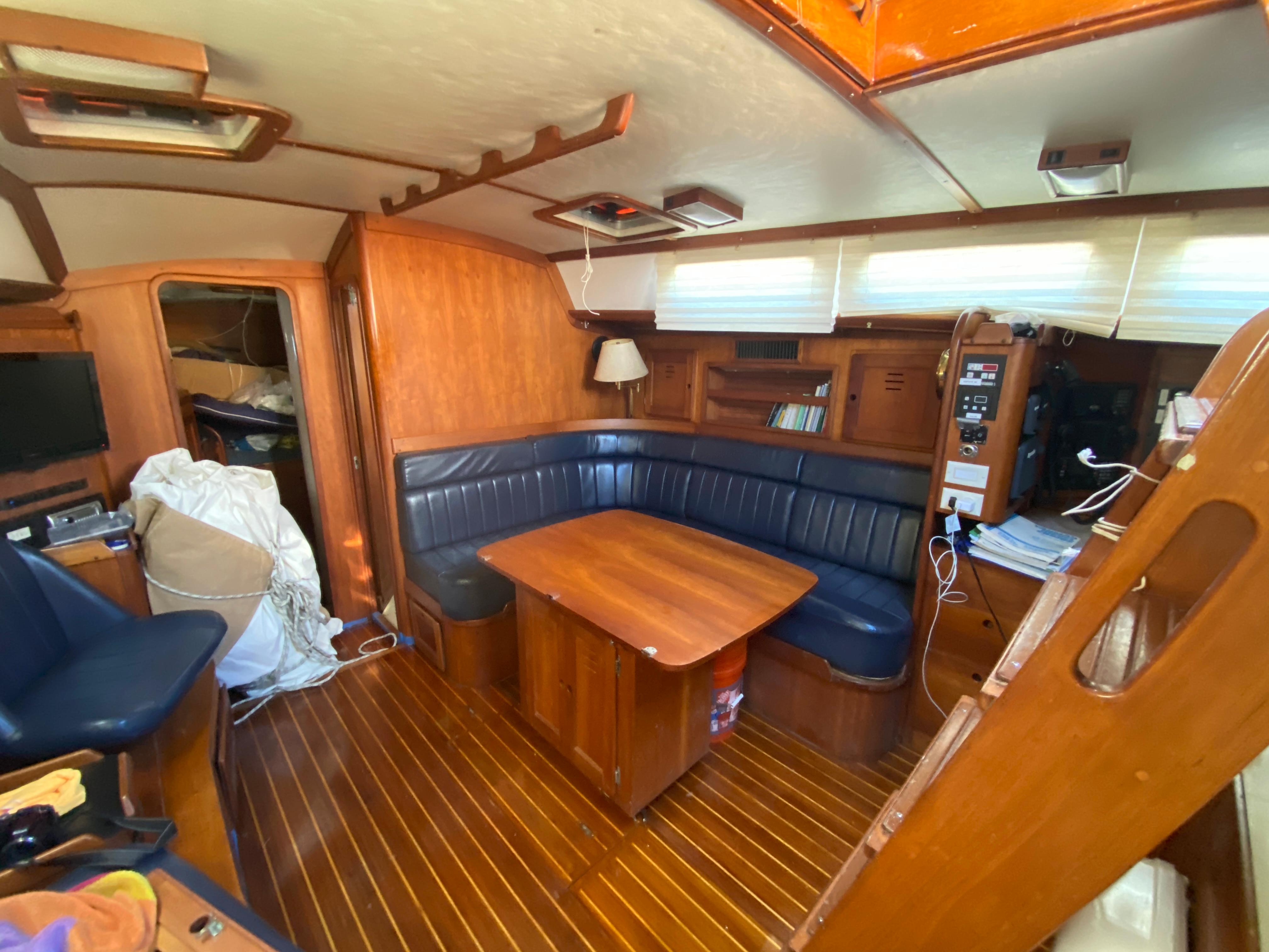 1997 Freedom 45 center cockpit Centre Cockpit for sale - YachtWorld