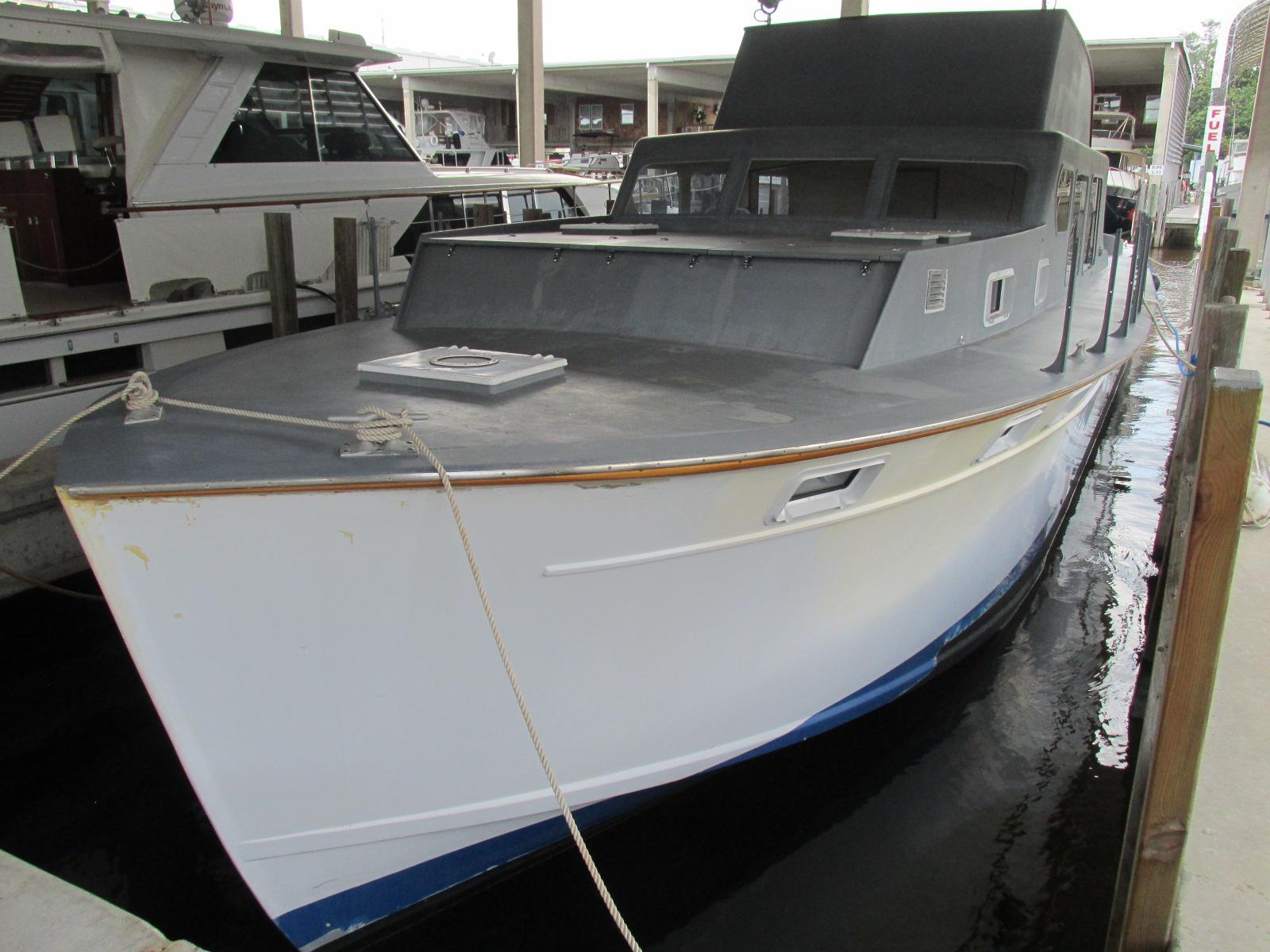 1964 Huckins Out Islander 56 Motoryachten Kaufen - YachtWorld