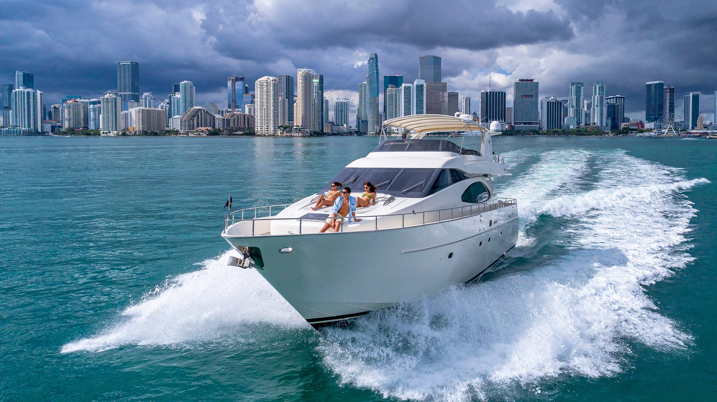 2001 Azimut 70 Sea-Jet Motor Yachts for sale - YachtWorld