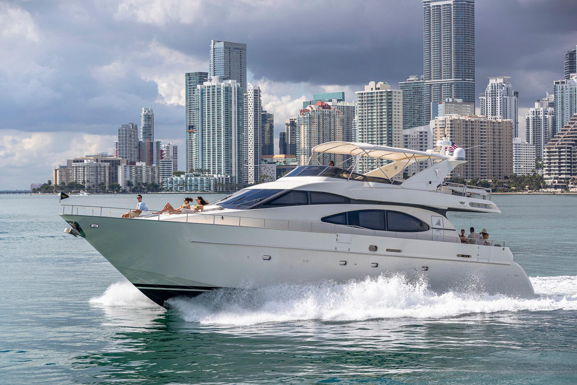2001 Azimut 70 Sea-Jet Motor Yachts for sale - YachtWorld