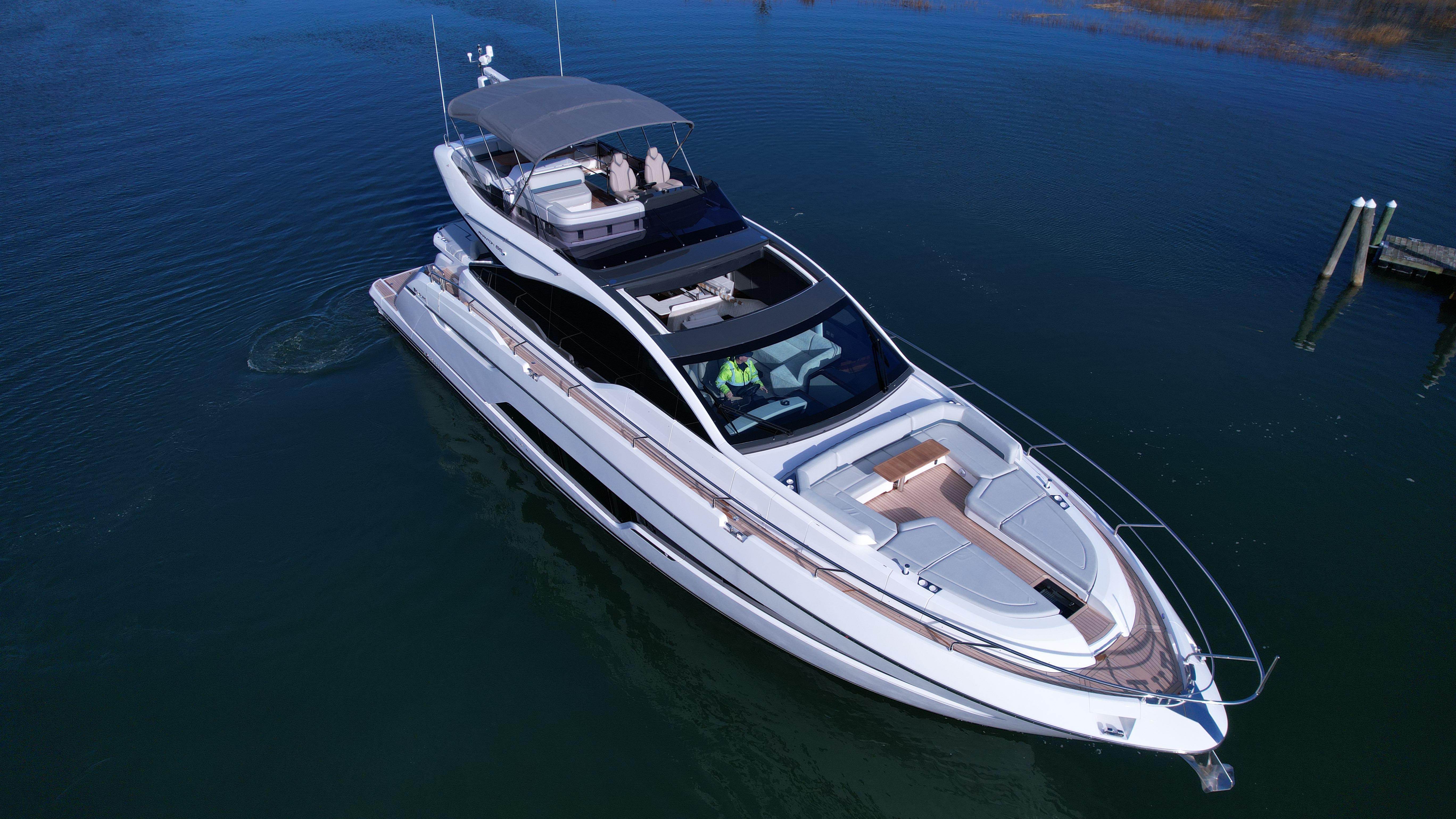 2024 Fairline Phantom 65 Flybridge for sale - YachtWorld