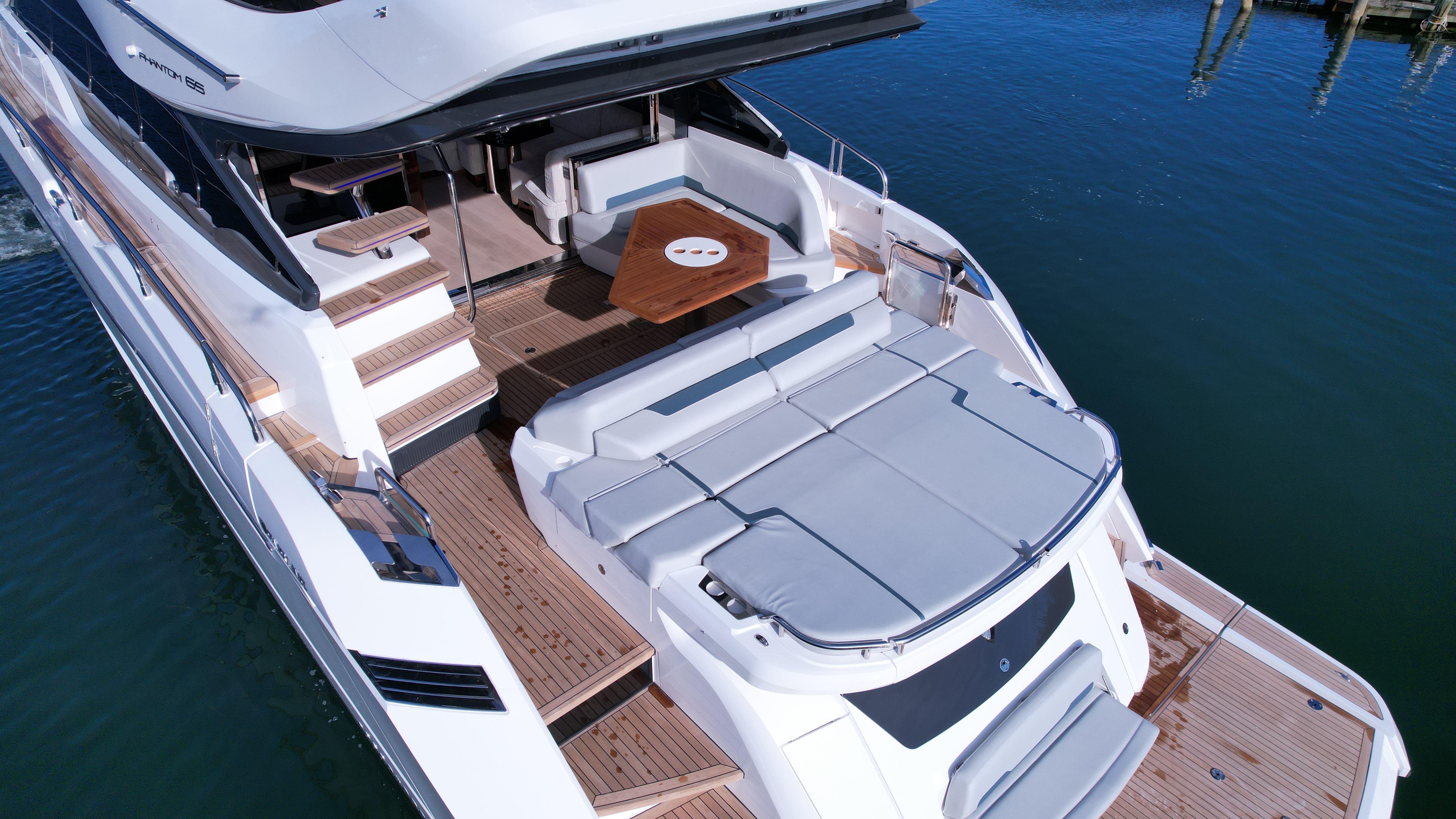 2024 Fairline Phantom 65 Flybridge for sale - YachtWorld
