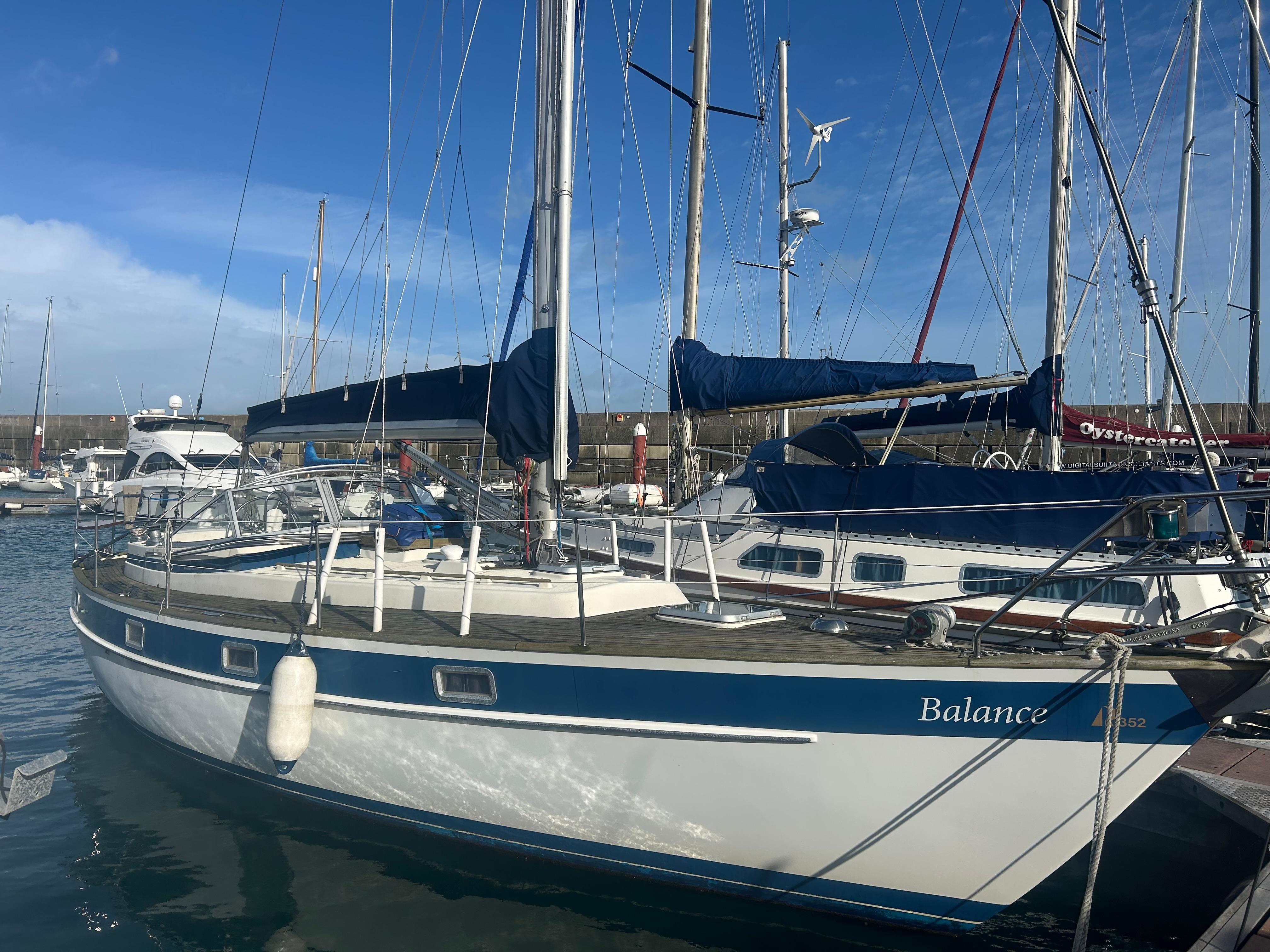 Hallberg-Rassy 352 11m 1987, Segelyachten | Boot24