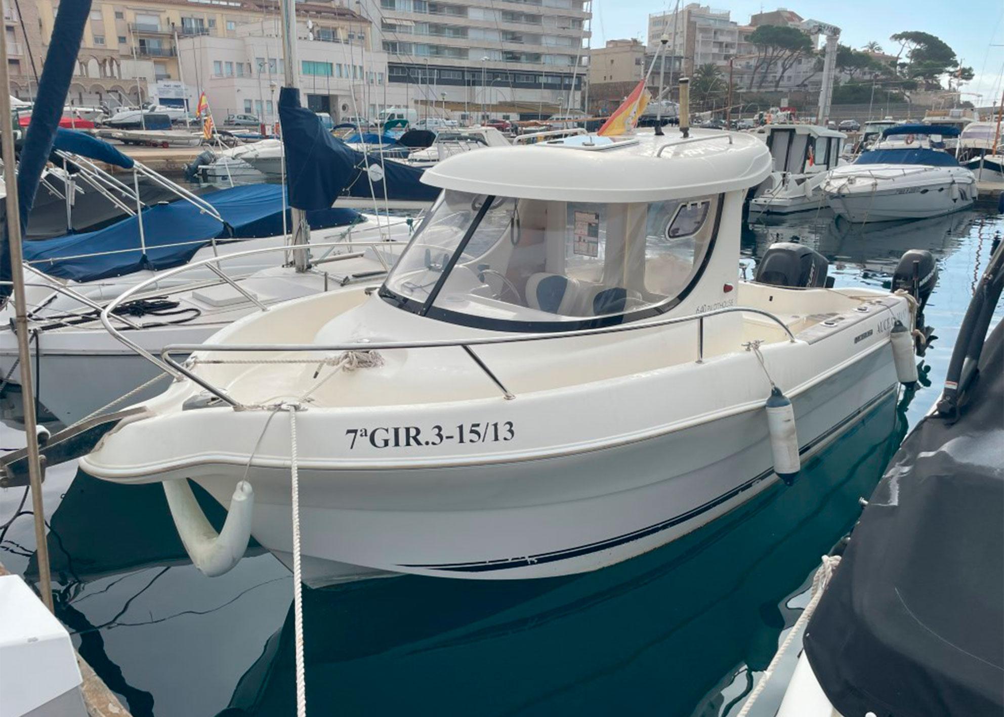 Quicksilver Captur 640 Pilothouse Usado en Girona - Cosas de Barcos