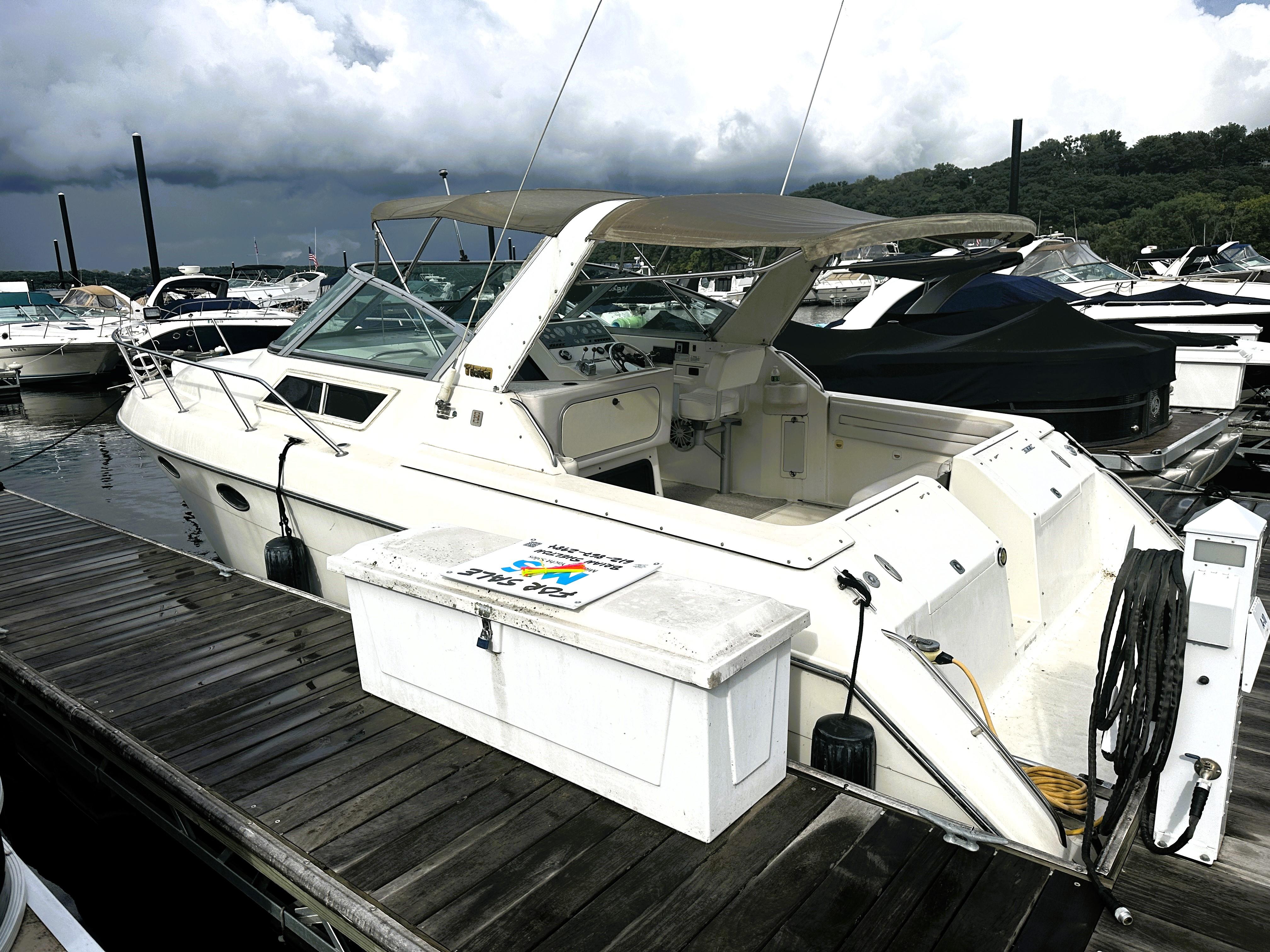 1989 Tiara Yachts 310 SC Express Cruiser for sale - YachtWorld