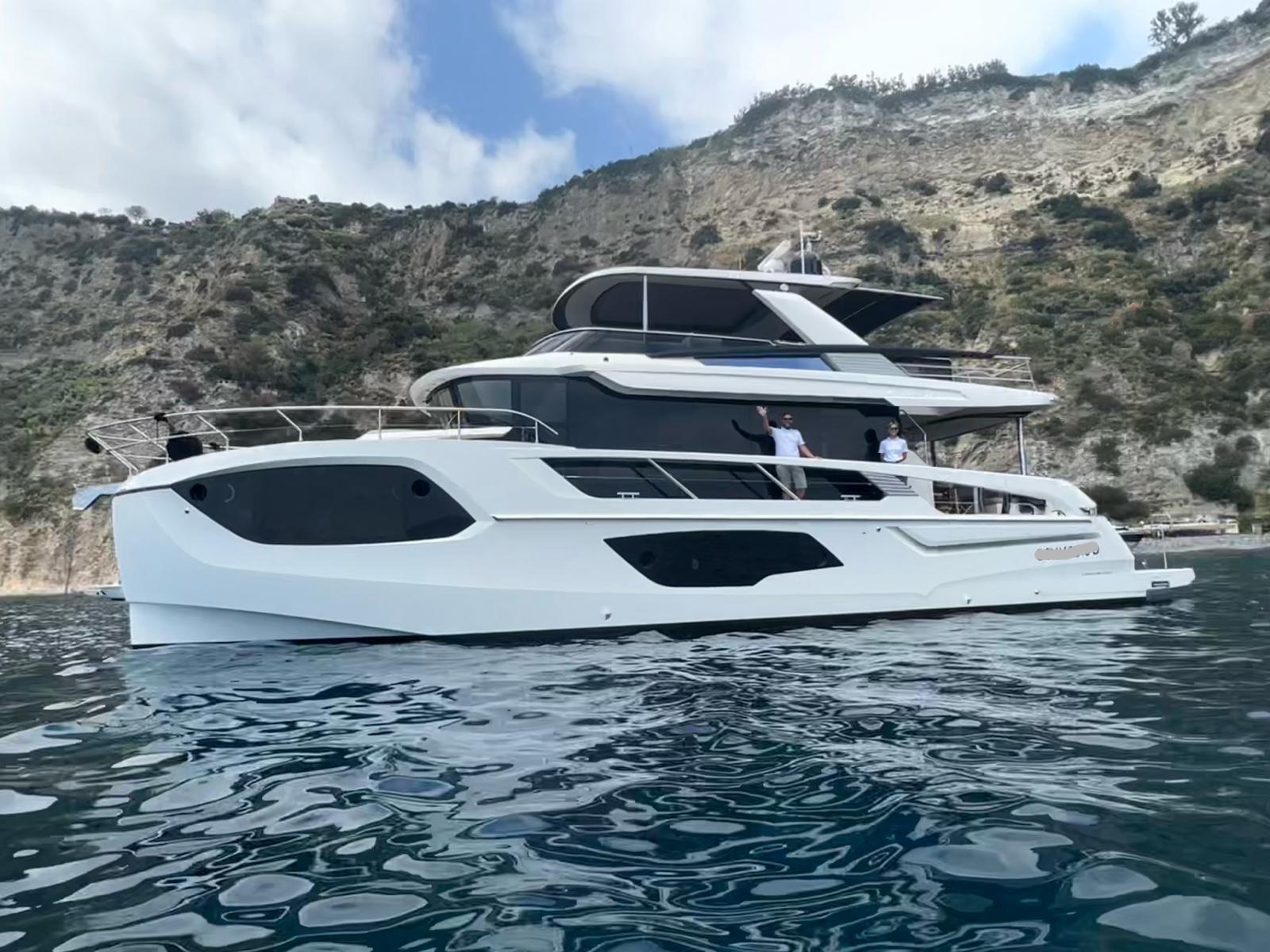 Absolute Navetta 64 | 2022 | 20m - Savona | Boatshop24