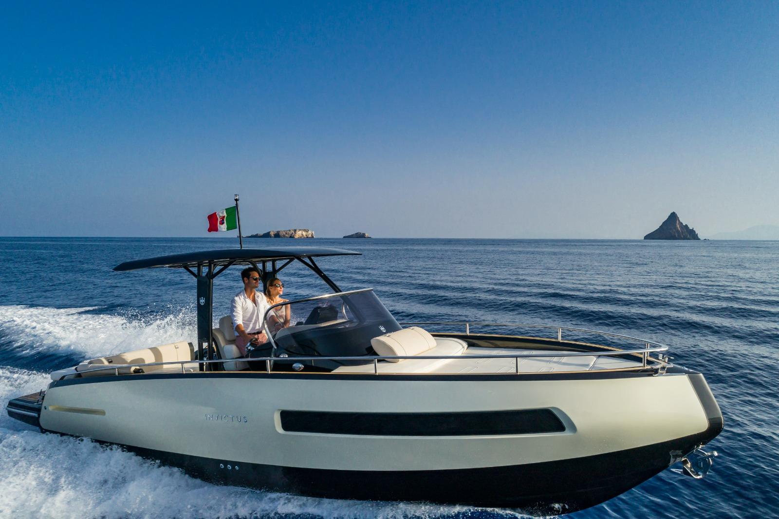 2023 Invictus GT280 Cruiser for sale - YachtWorld