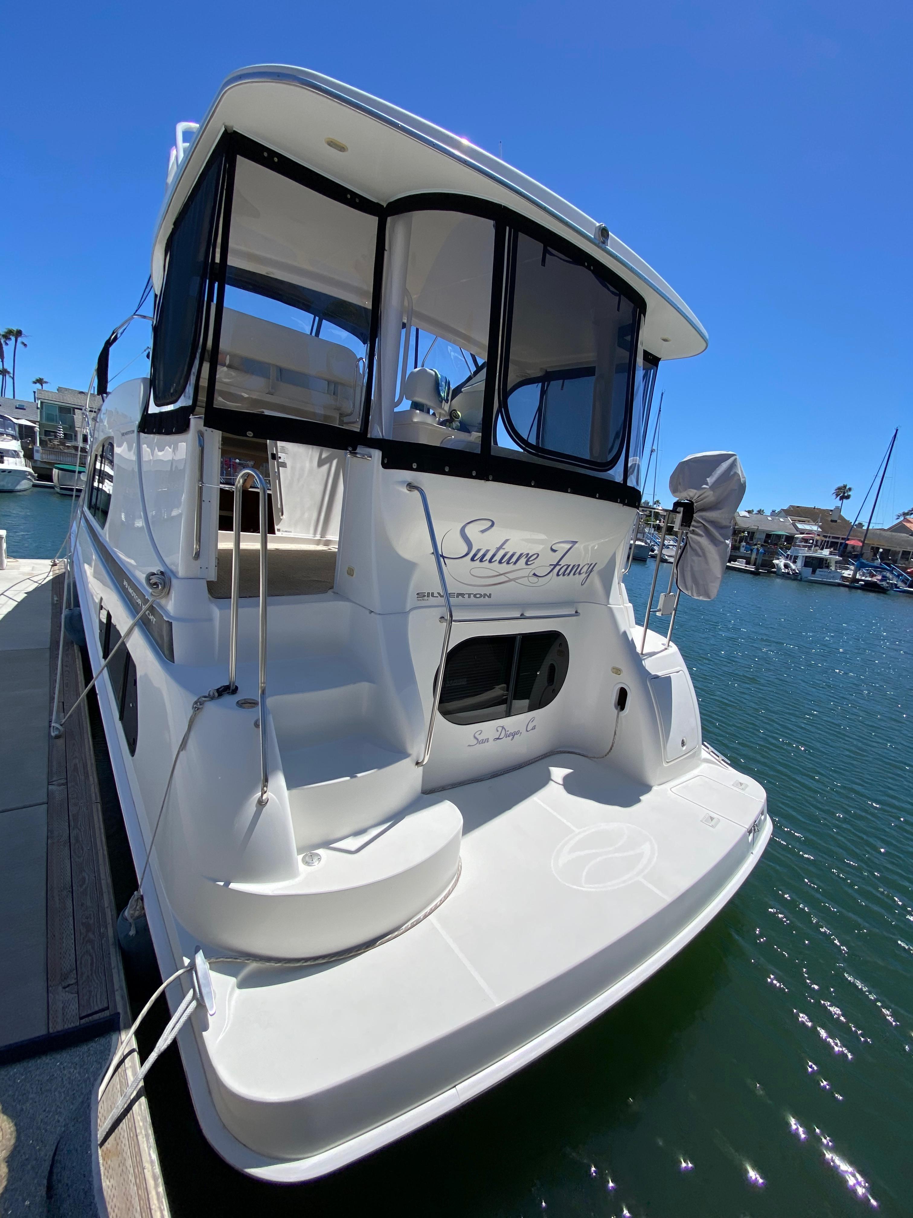 2004 Silverton 39 Motor Yacht Motor Yachts for sale - YachtWorld