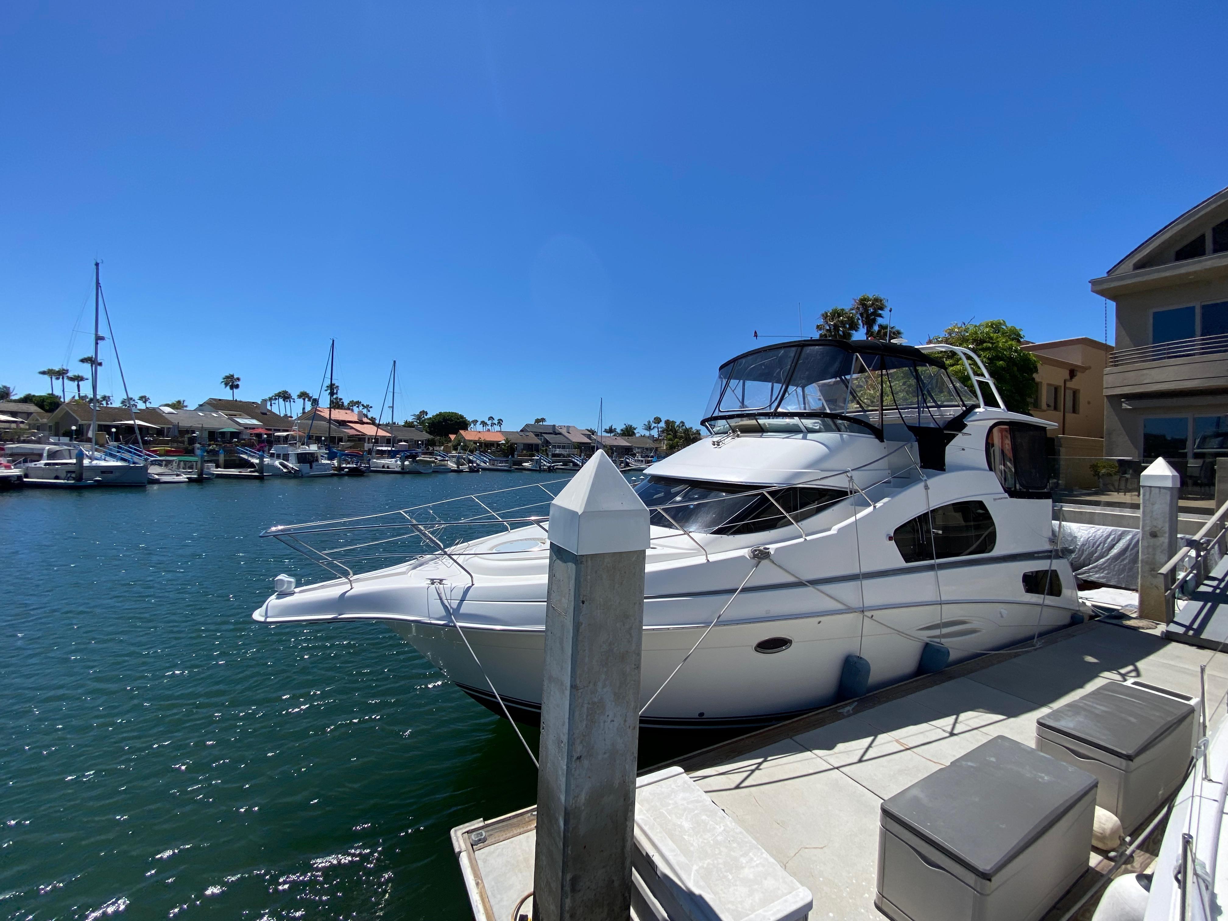 2004 Silverton 39 Motor Yacht Motor Yachts for sale - YachtWorld