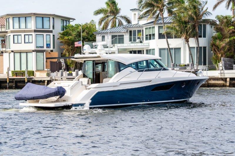 2016 Tiara Yachts 44 Coupe - $100k in Options! Express Cruiser for sale ...