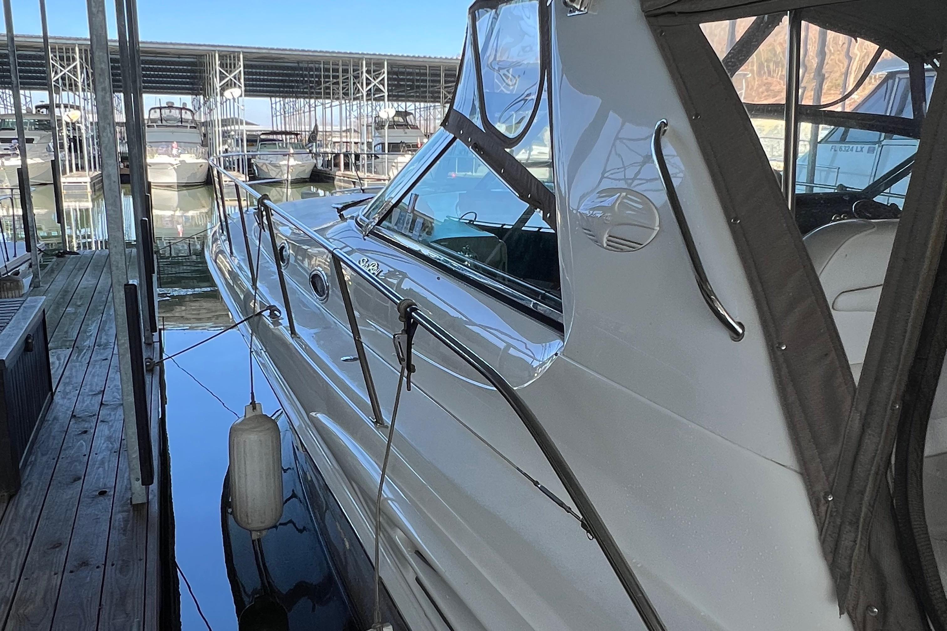 1999 Sea Ray 400 Sundancer Cruisere til salgs- YachtWorld