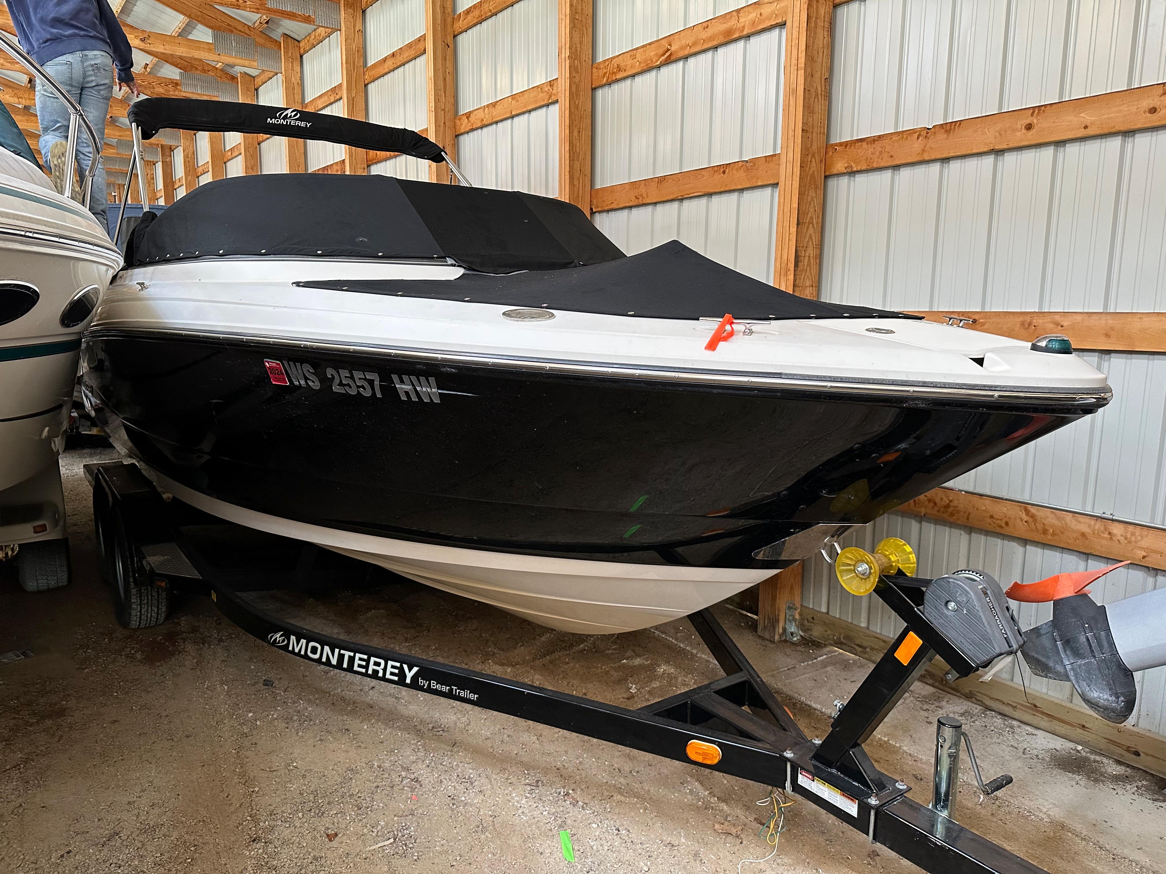 2011 Monterey 244FS Bowrider for sale - YachtWorld