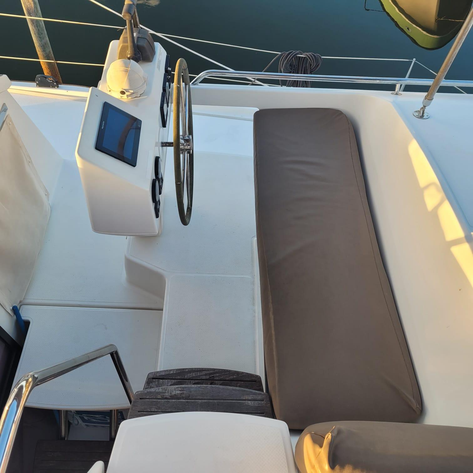 2016 Fountaine Pajot Helia 44 Catamaran for sale - YachtWorld