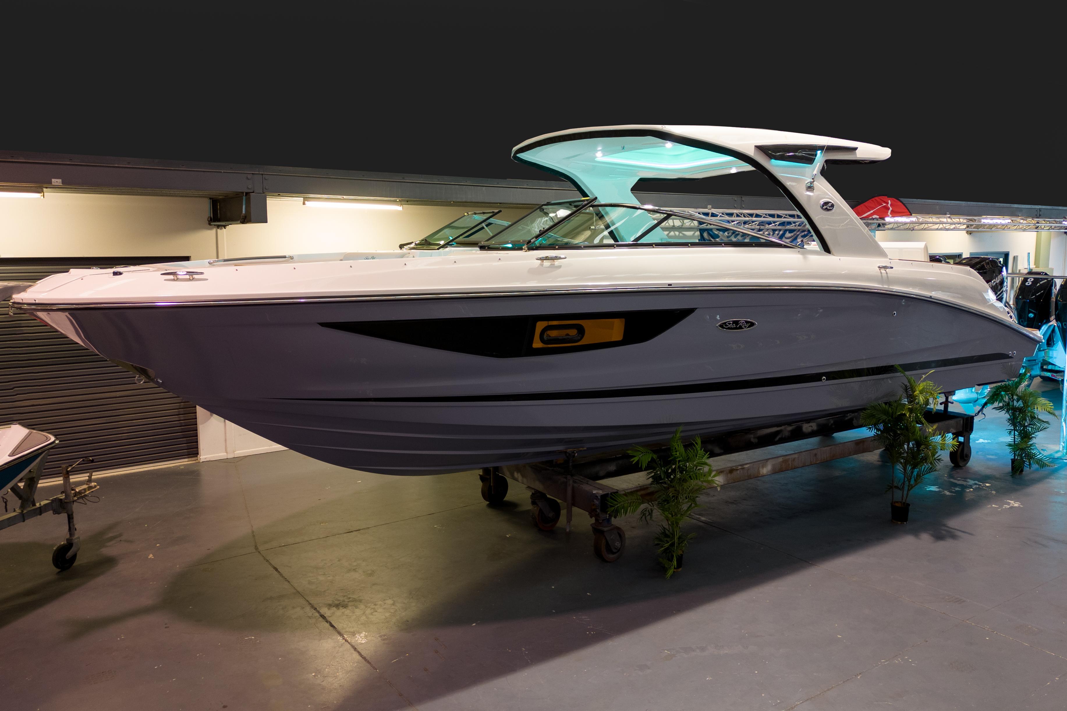 2023 Sea Ray 350SLX OB Bowrider for sale - YachtWorld