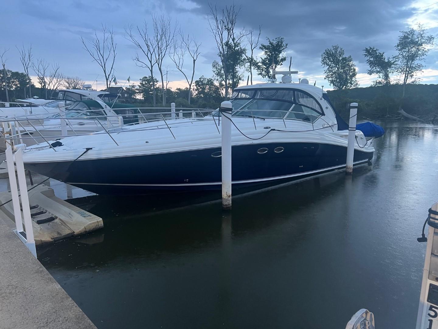 Used 2004 Sea Ray 420 Sundancer - Michigan | TopBoats