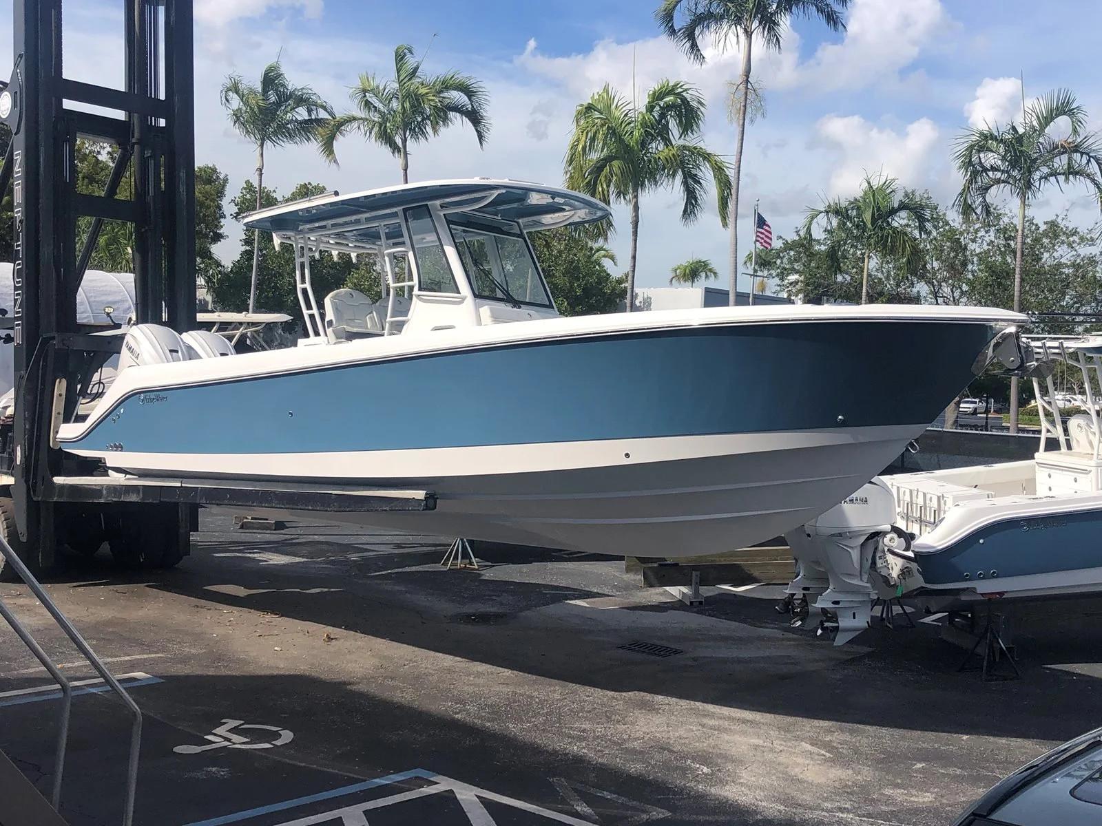2023 Edgewater 340 CC Center Console for sale - YachtWorld