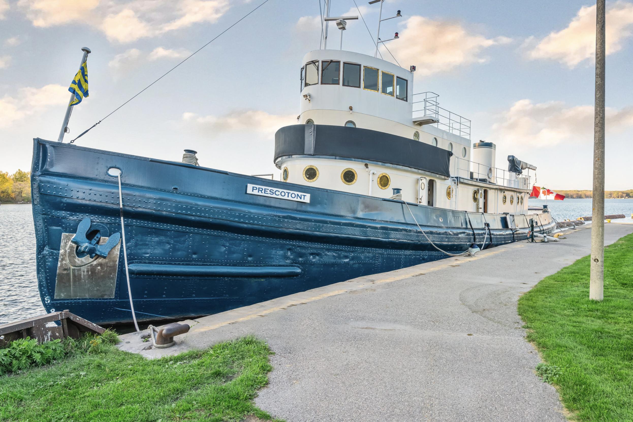 Prescotont Antique and Classic Custom for sale - YachtWorld