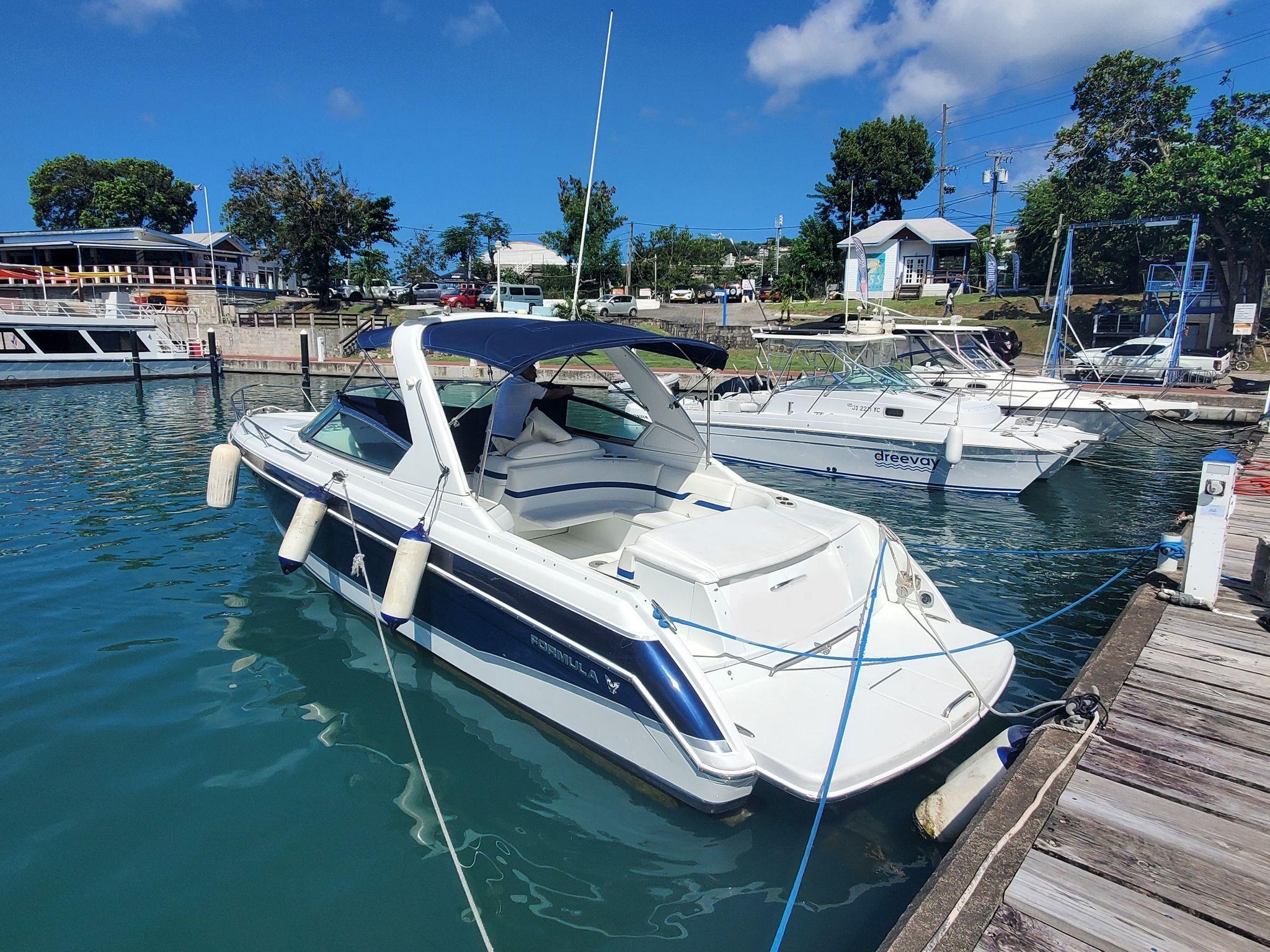 2007 Formula 330 Ss Sports Cruiser for sale - YachtWorld