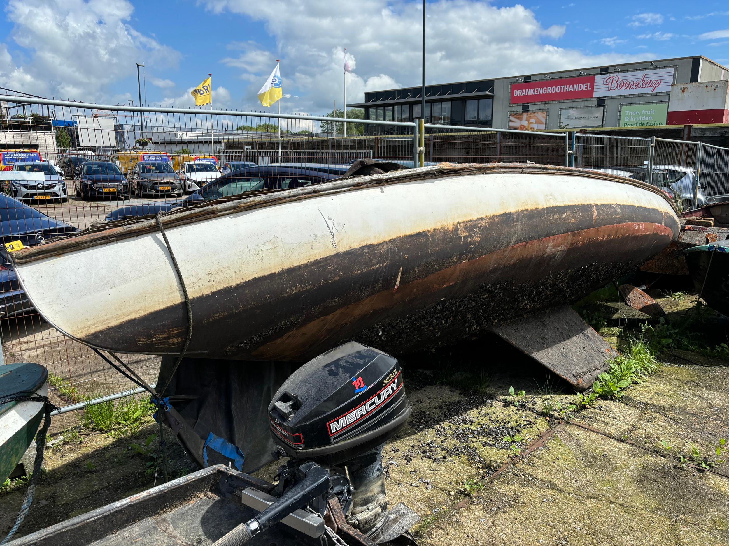 Used 1900 Zeilboot 700 | TopBoats