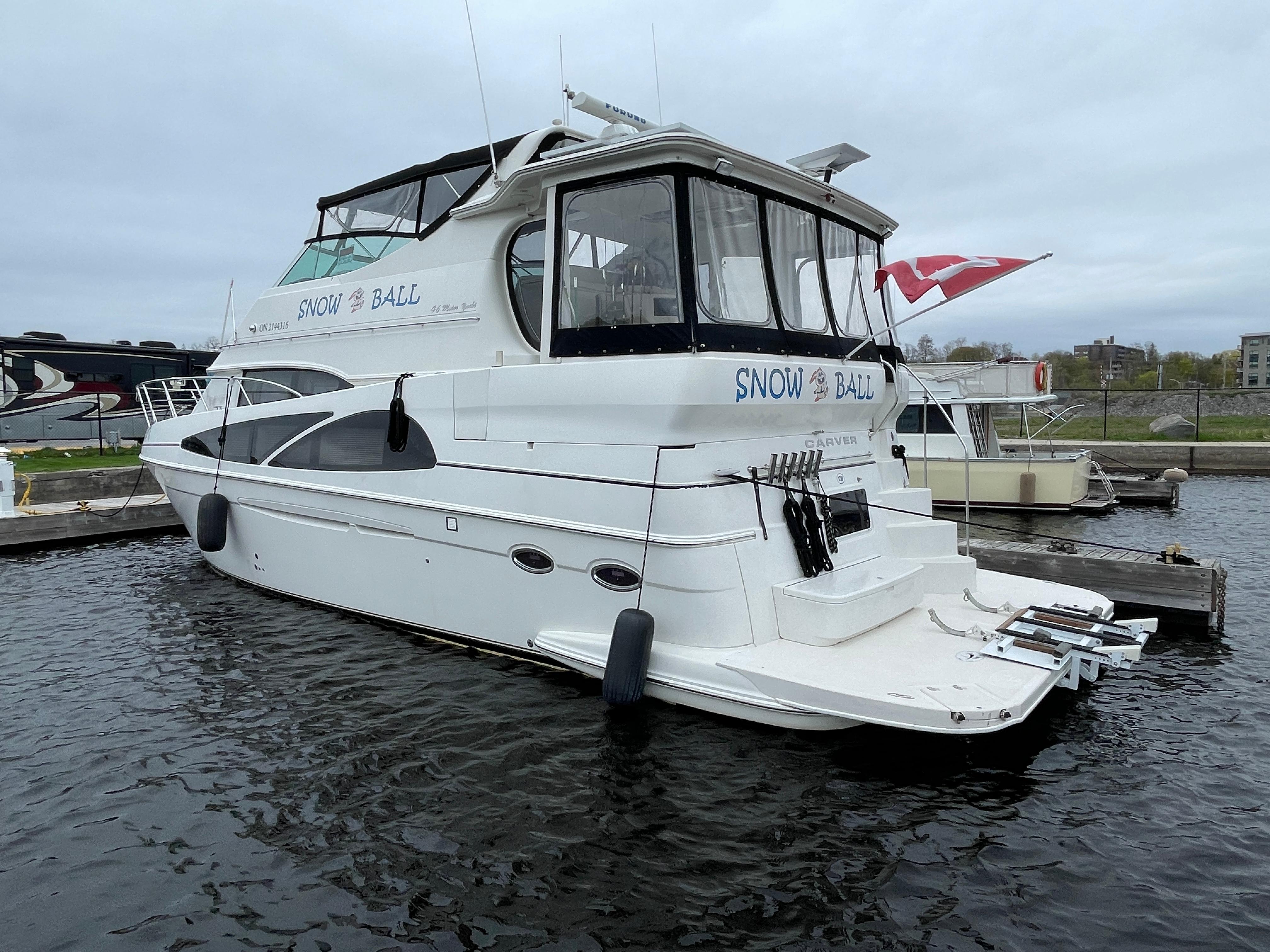 2005 Carver 46 Motor Yacht Cruiser for sale - YachtWorld