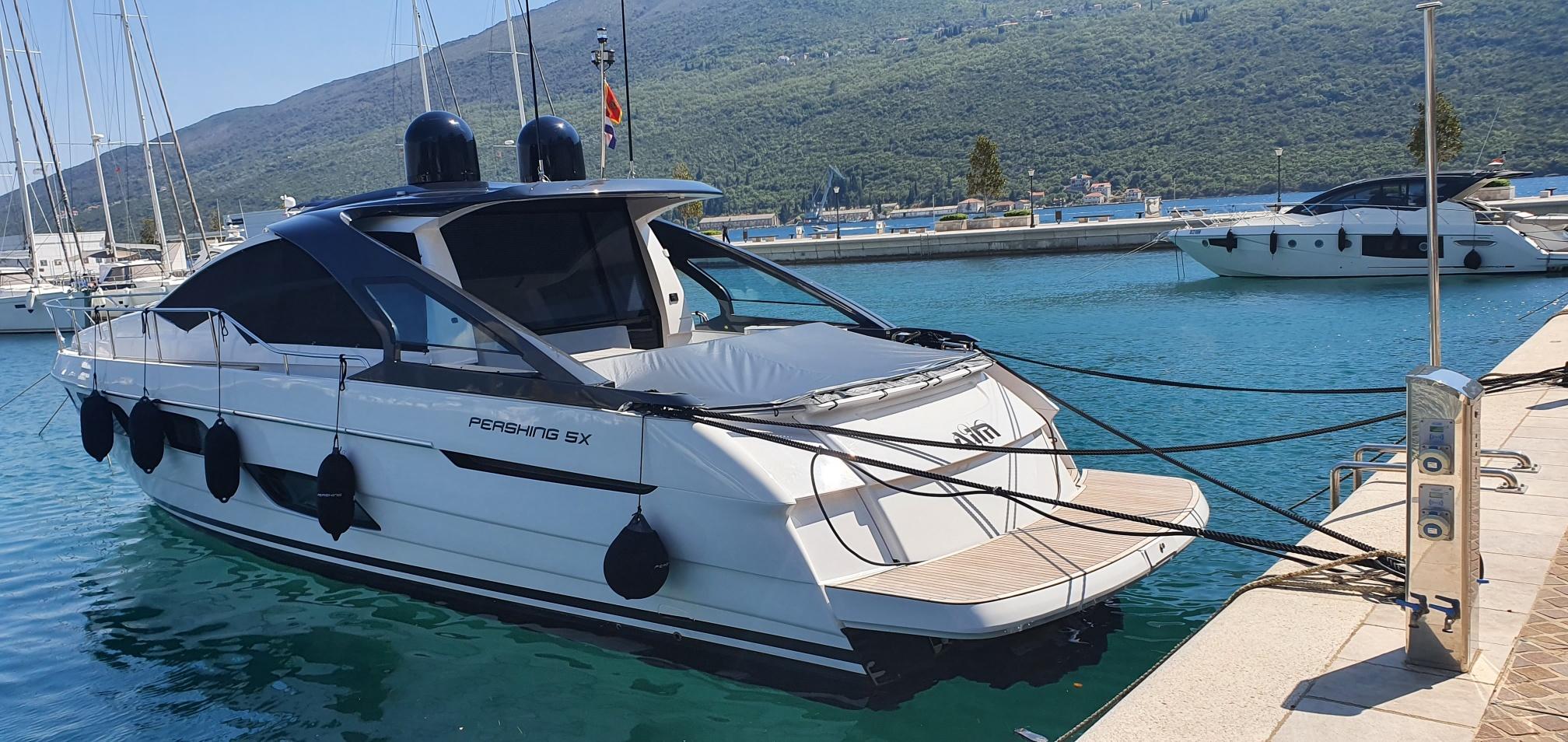 2022 Pershing 5x Kruisers te koop- YachtWorld