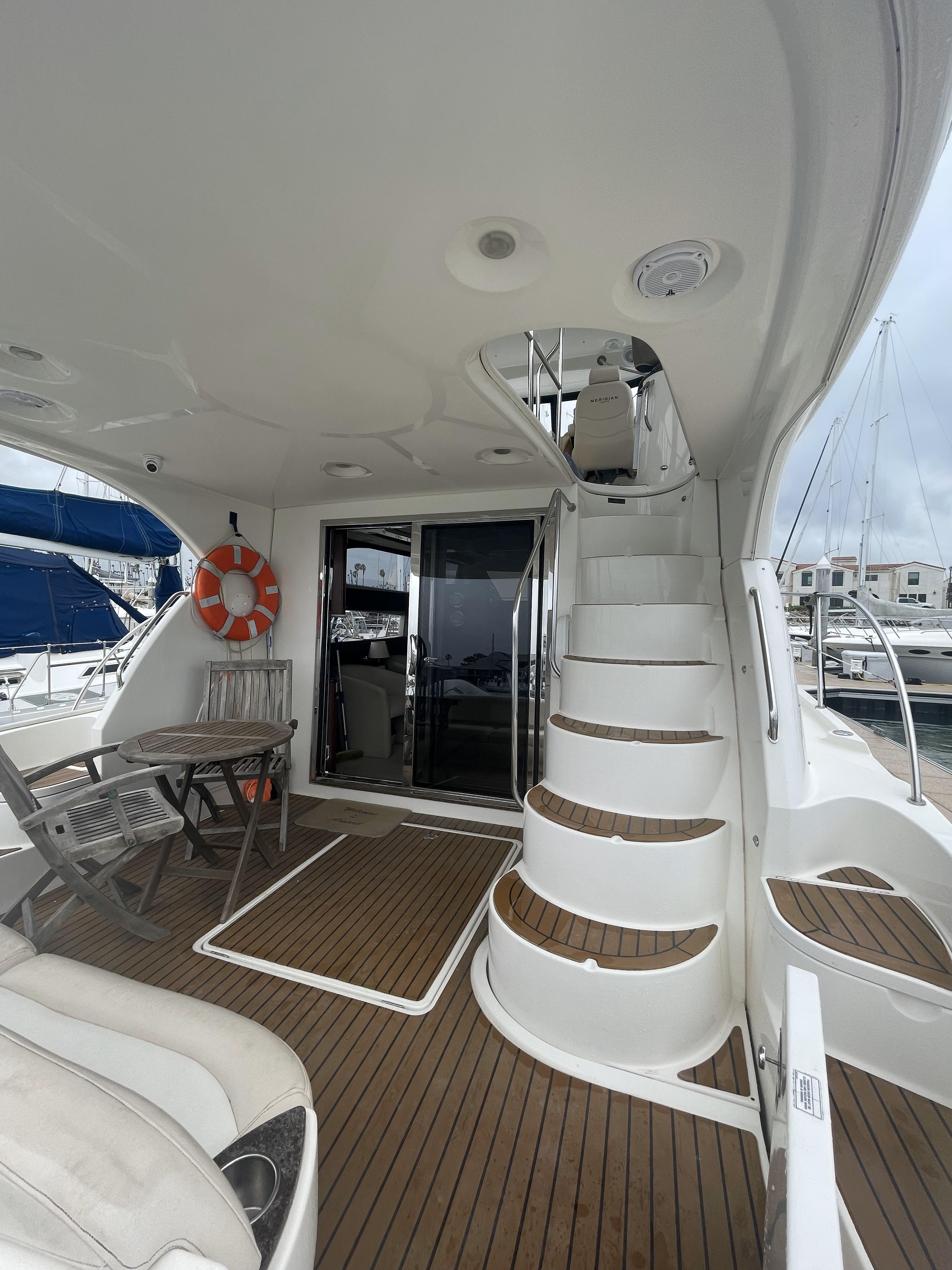 2011 Meridian 441 Sedan Flybridge for sale - YachtWorld